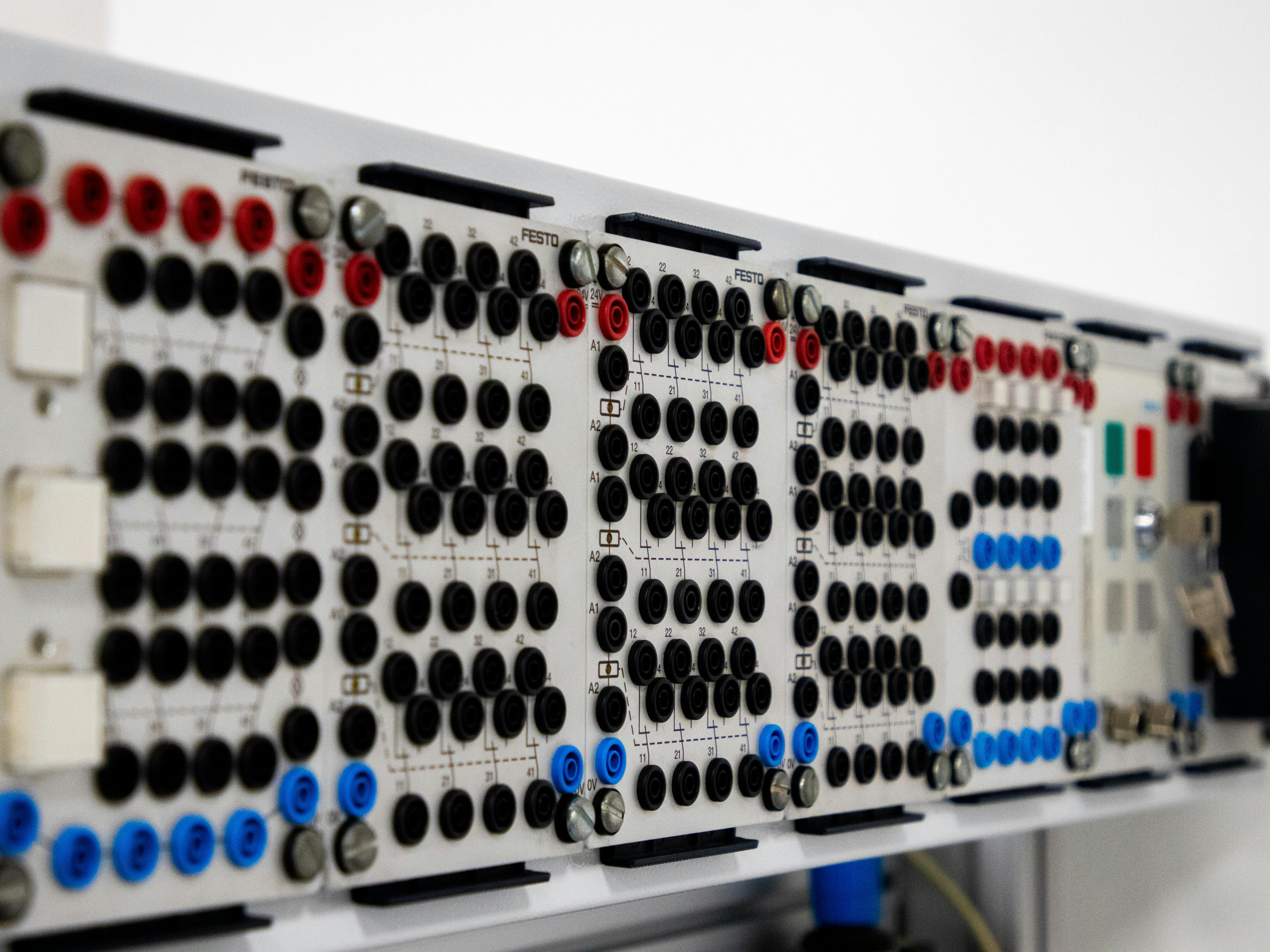 A close up of a computer with many buttons · Free Stock Photo