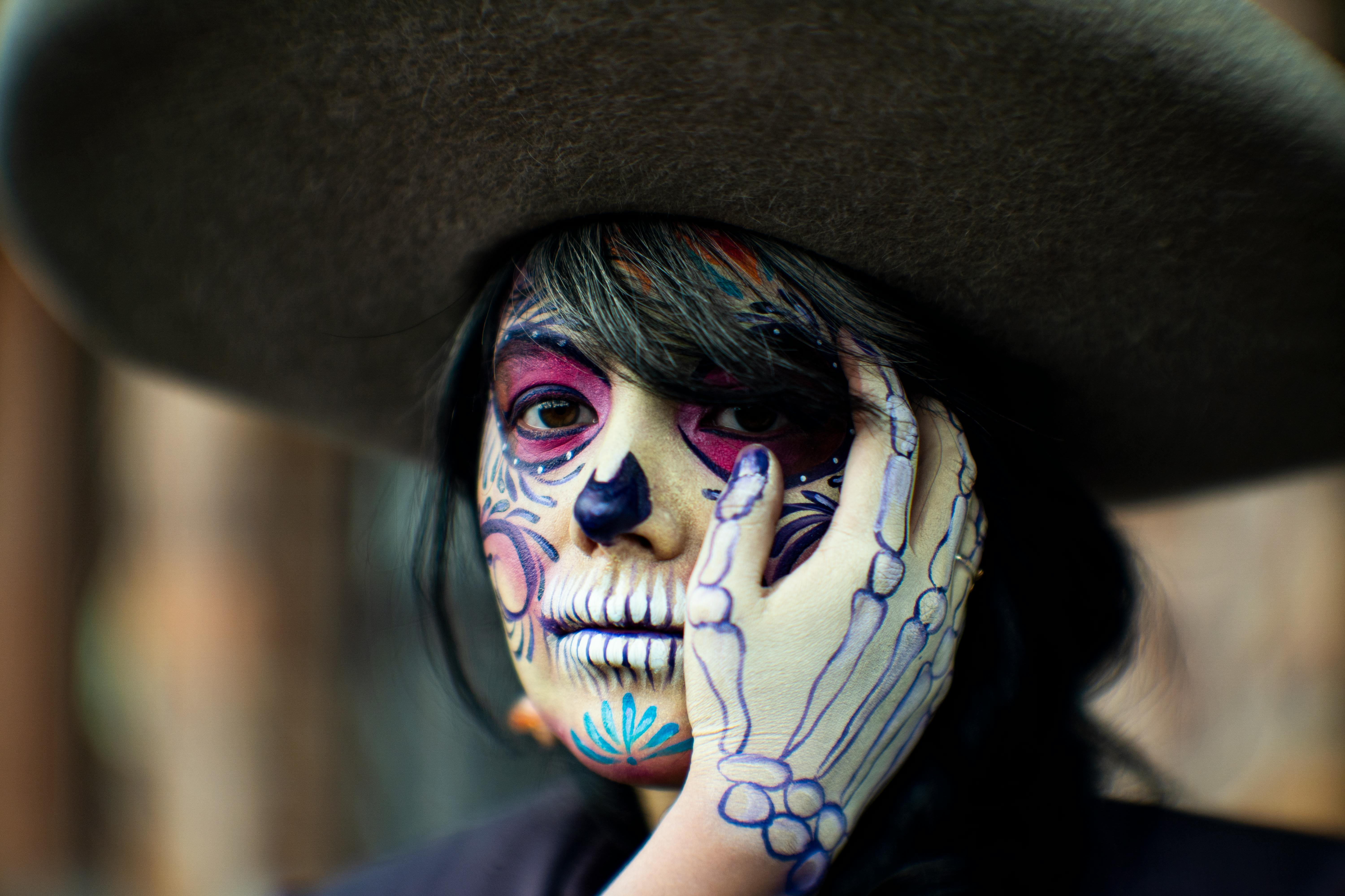 Foto de stock gratuita sobre cara pintada, catrina, cultura, gorro ...
