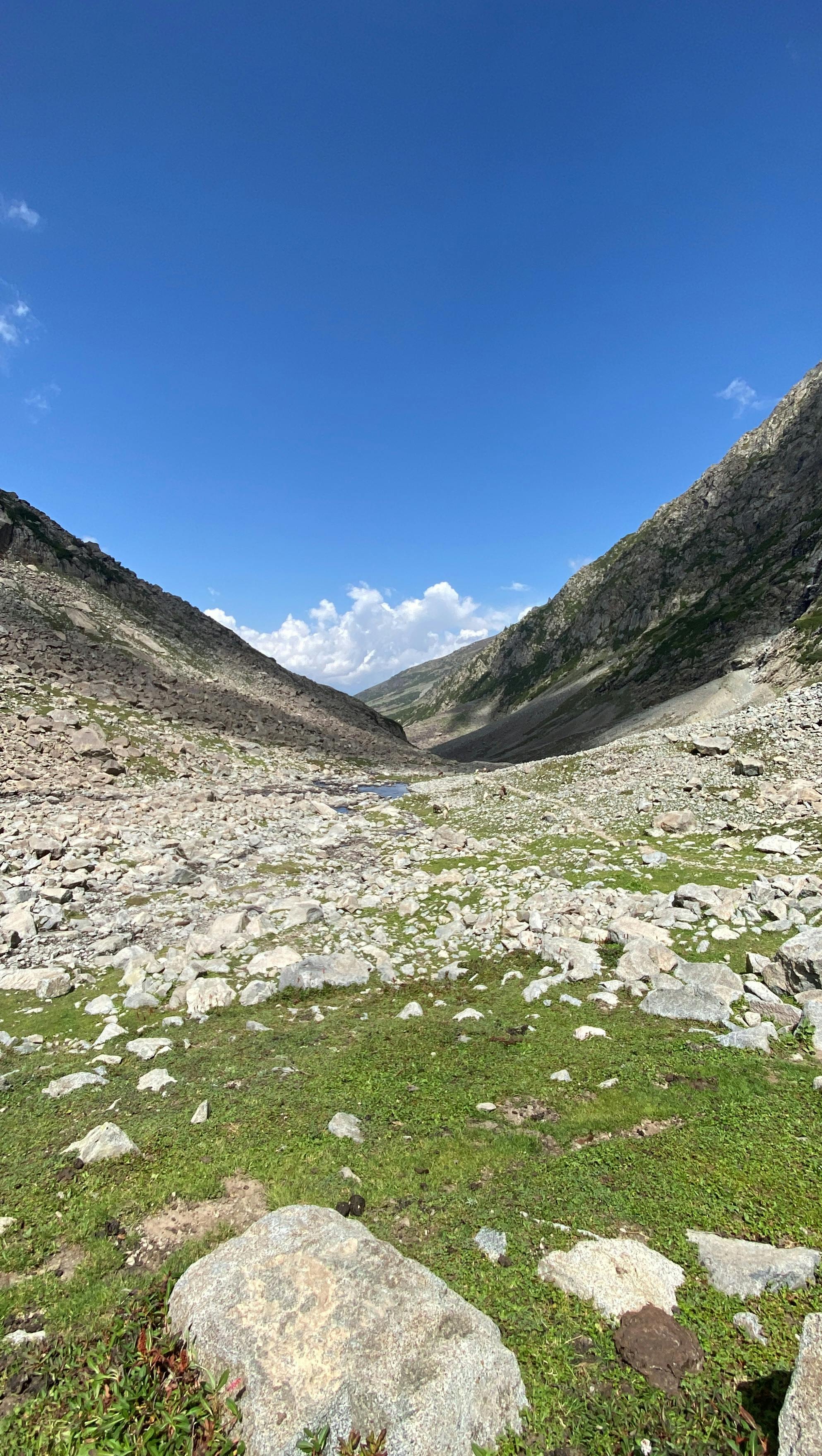 Katora Lake Track · Free Stock Photo