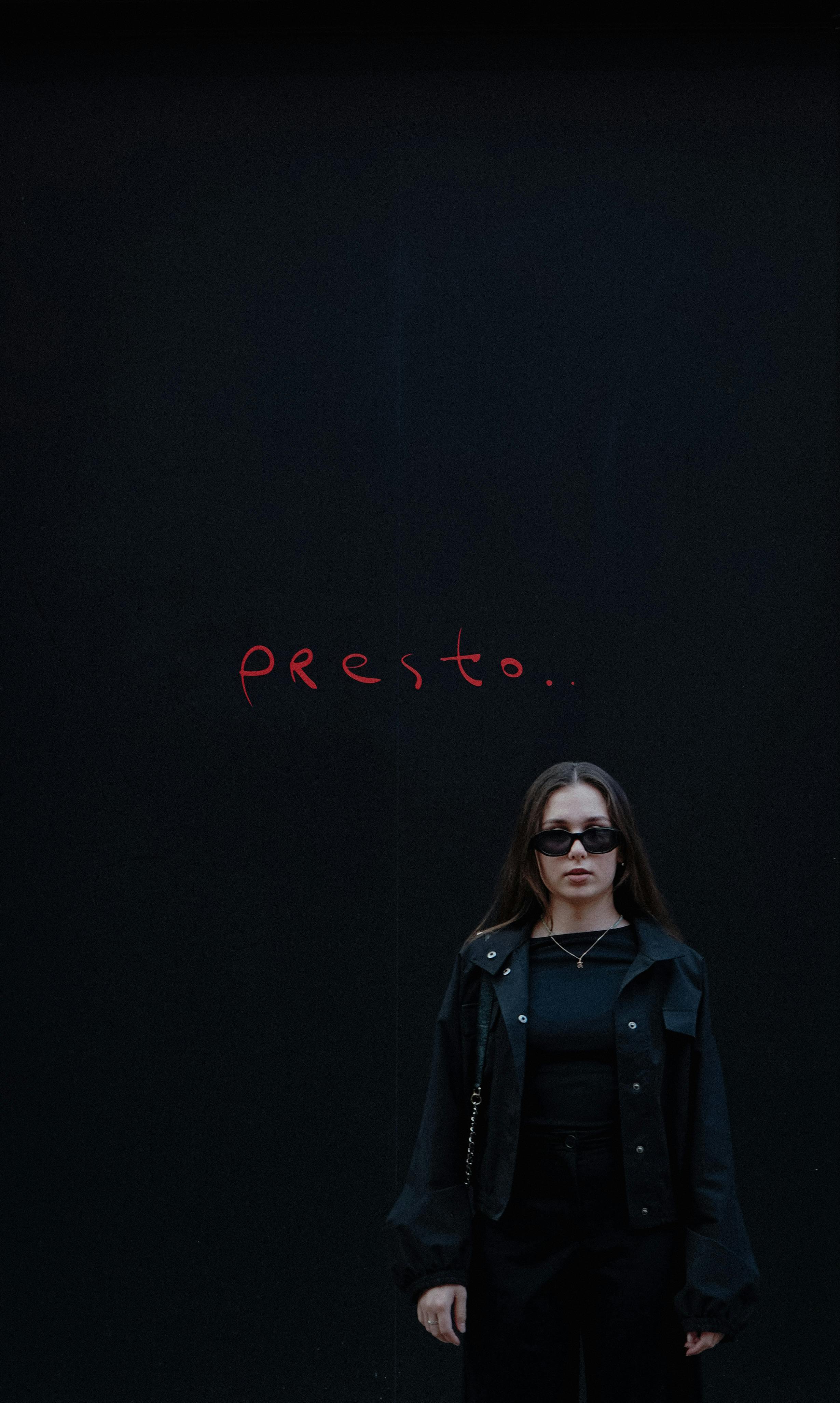 Black Clothes Photos, Download The BEST Free Black Clothes Stock Photos ...