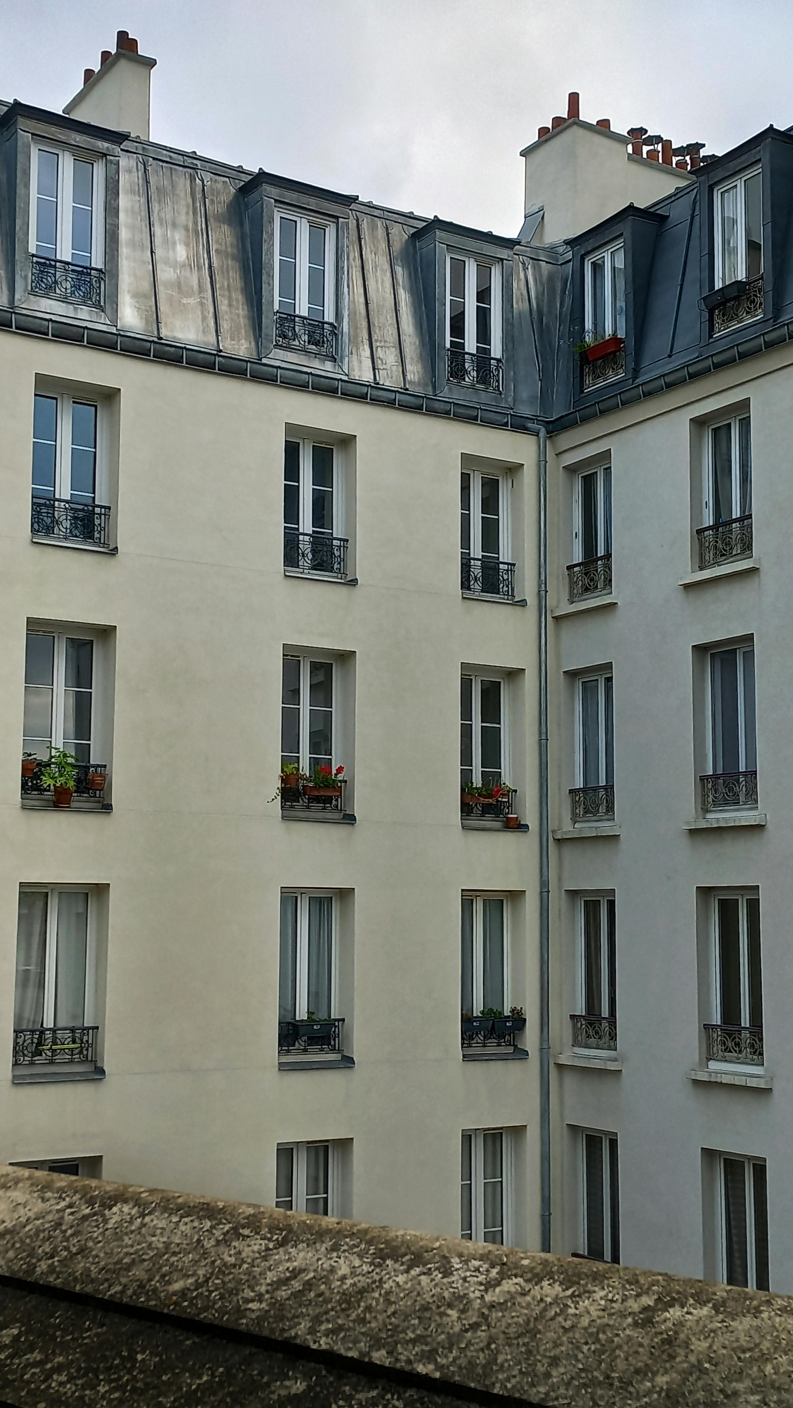 Corner of Residential Building · Free Stock Photo