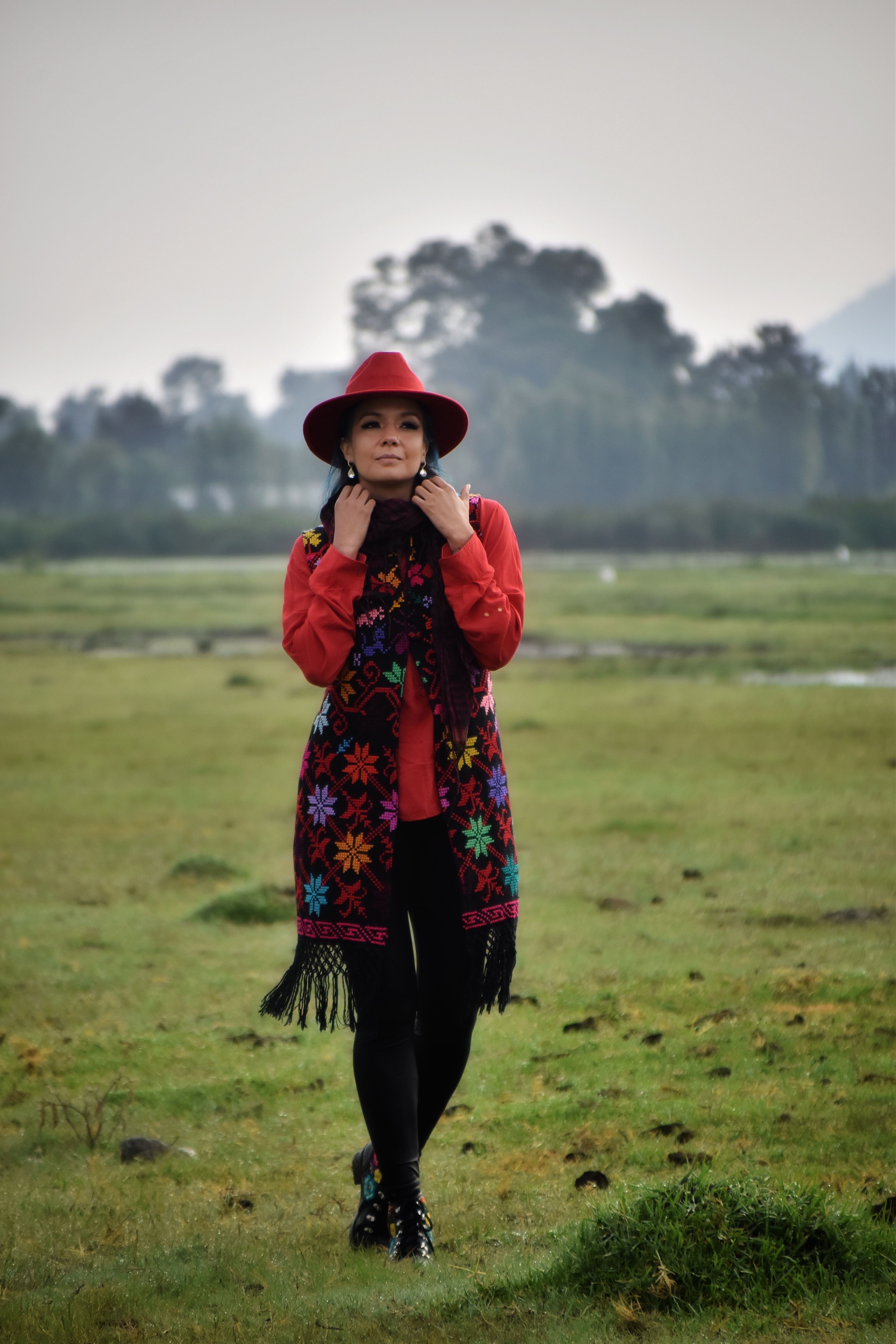 Scarf Models Photos, Download The BEST Free Scarf Models Stock Photos ...