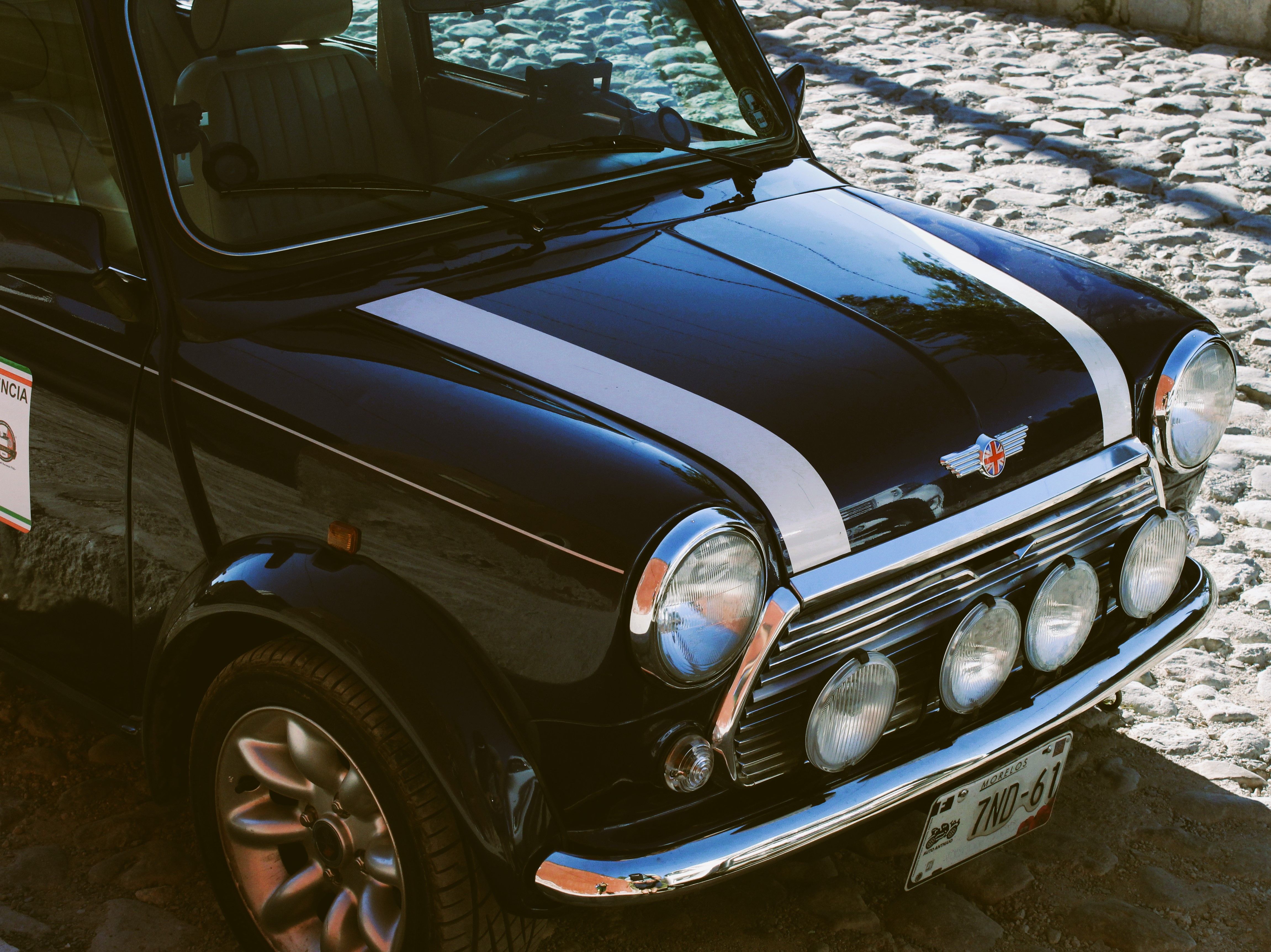 Black Mini Cooper · Free Stock Photo