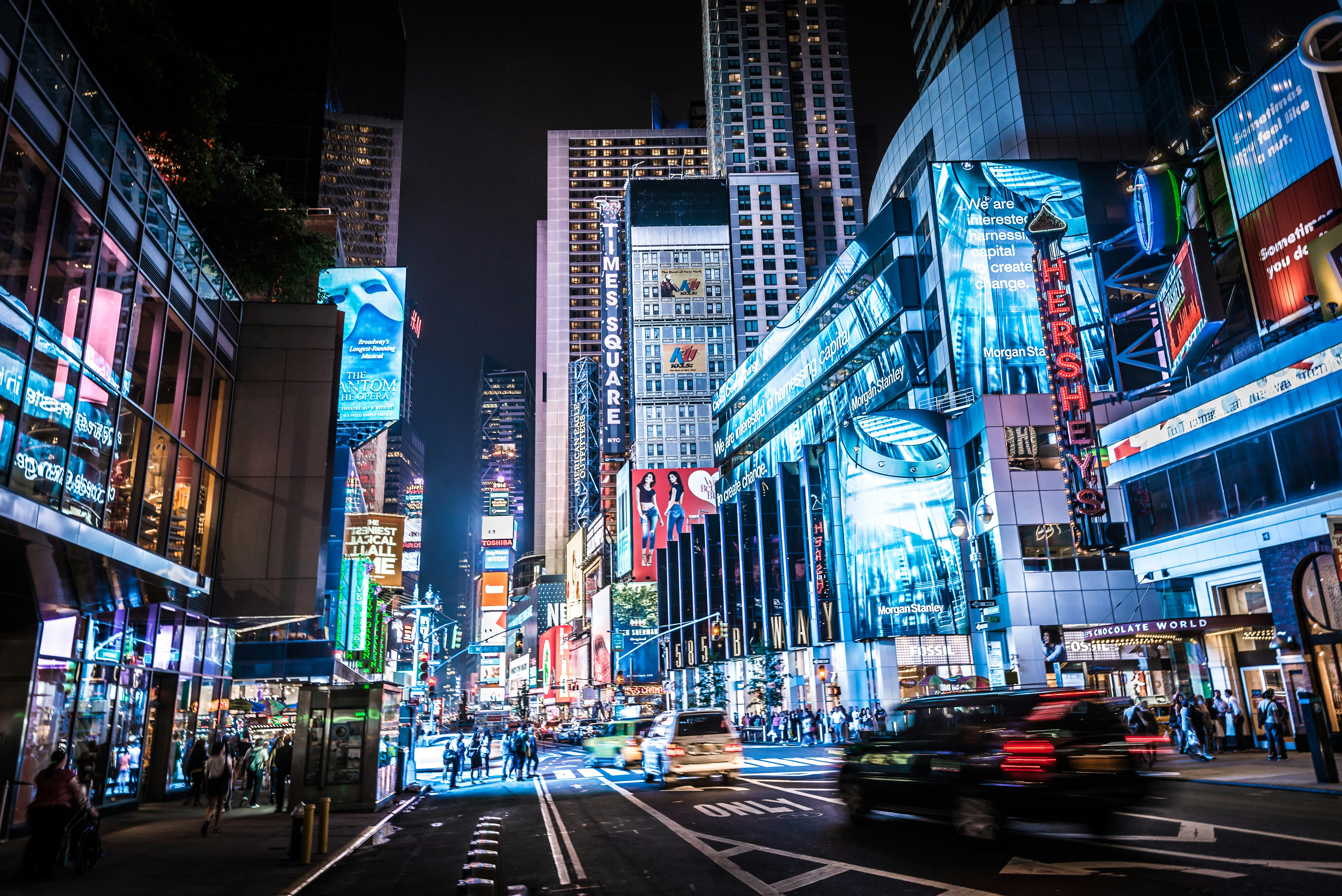 Illuminated Skyscrapers around Times Square · Free Stock Photo