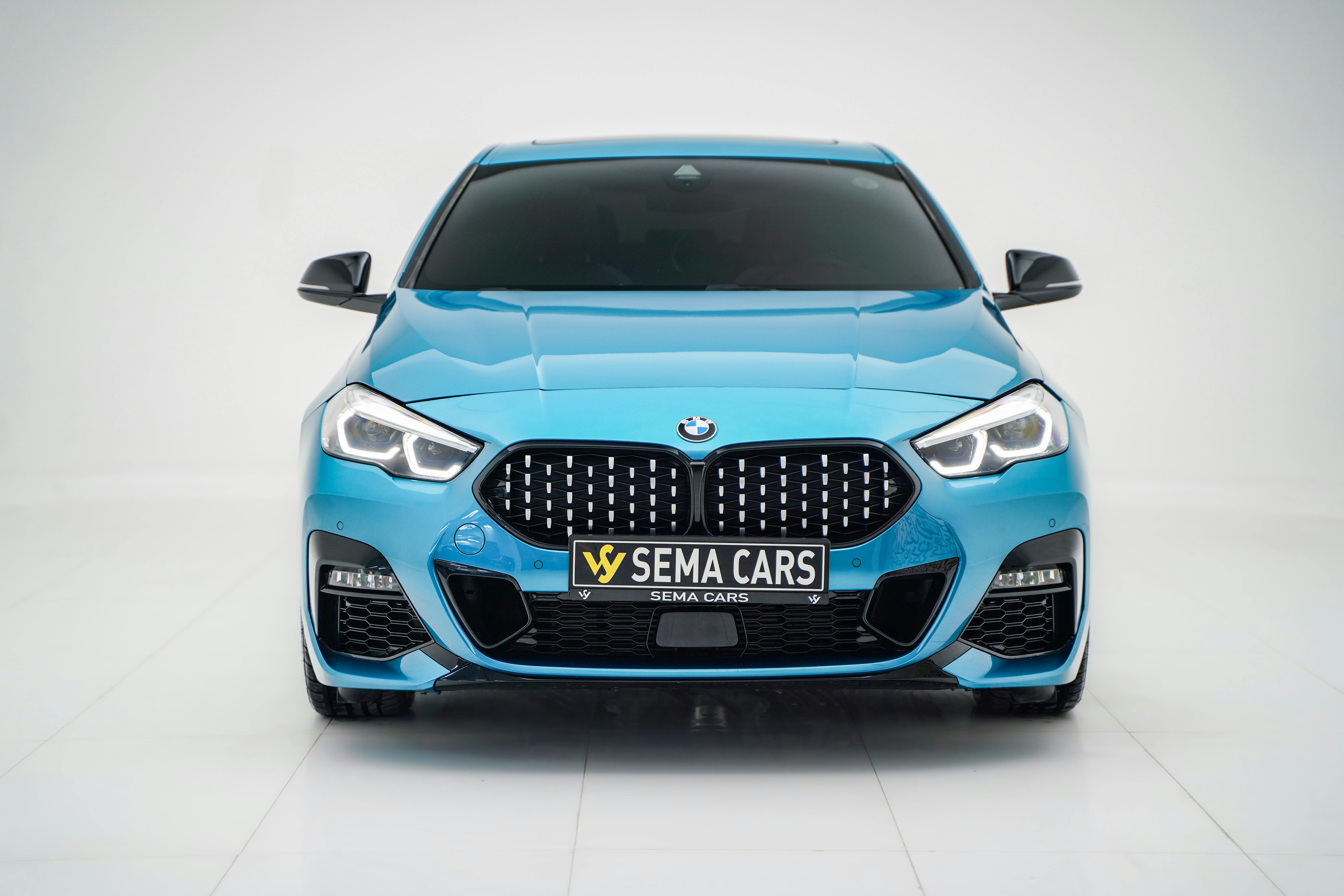 Blue BMW Series 2 · Free Stock Photo