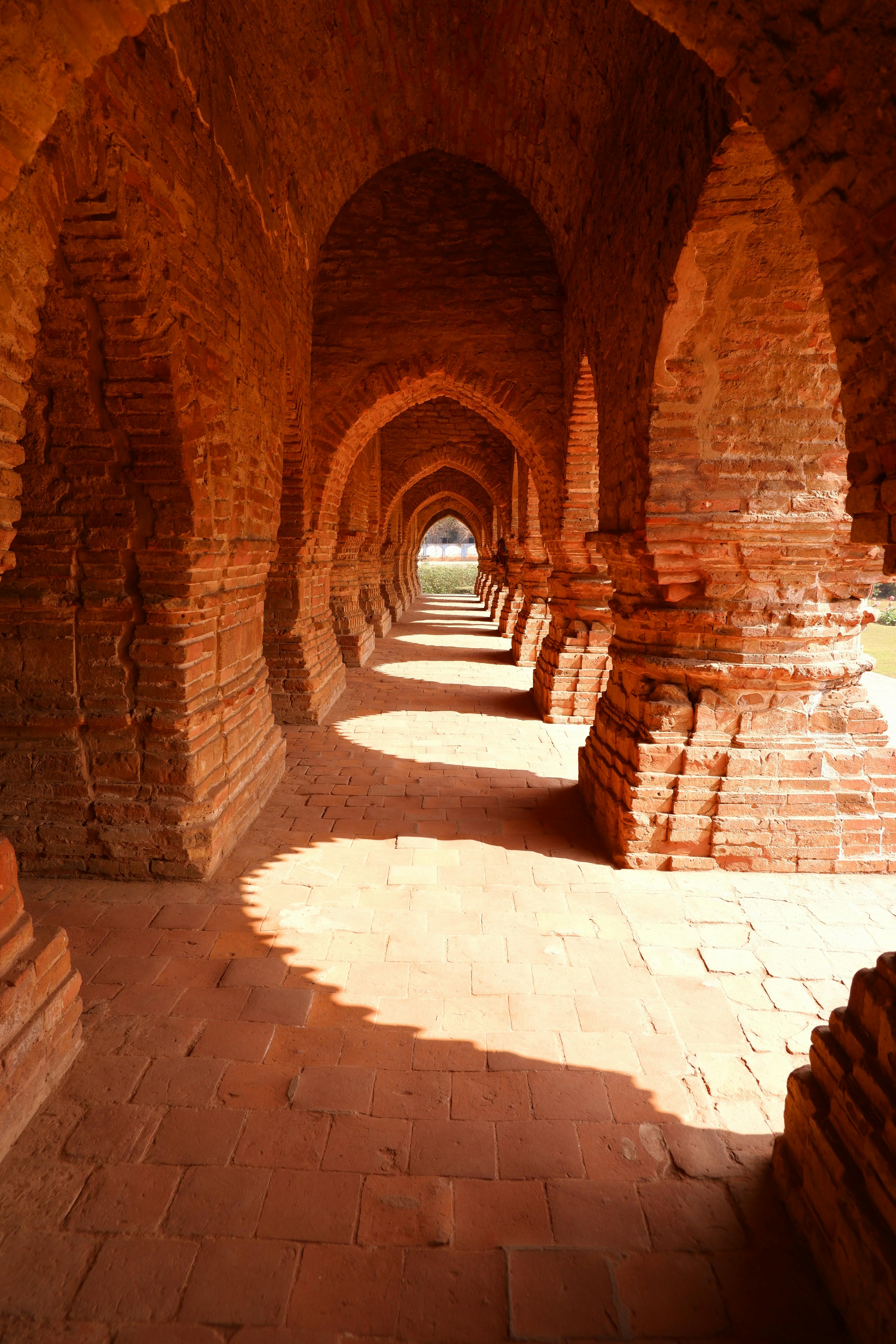 Arches at the Rasmancha Temple, Bishnupur, India · Free Stock Photo