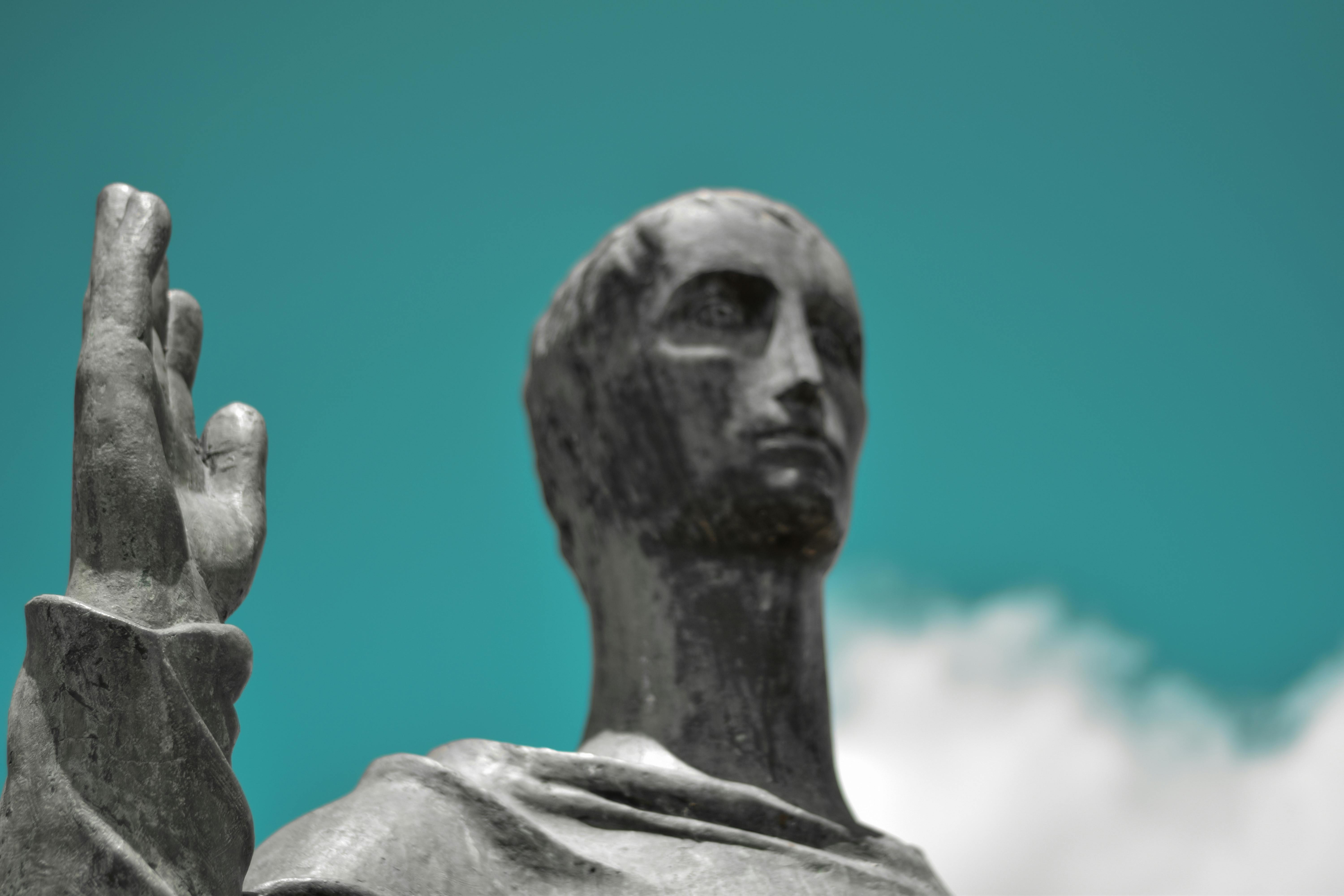 Concrete Man Statue · Free Stock Photo