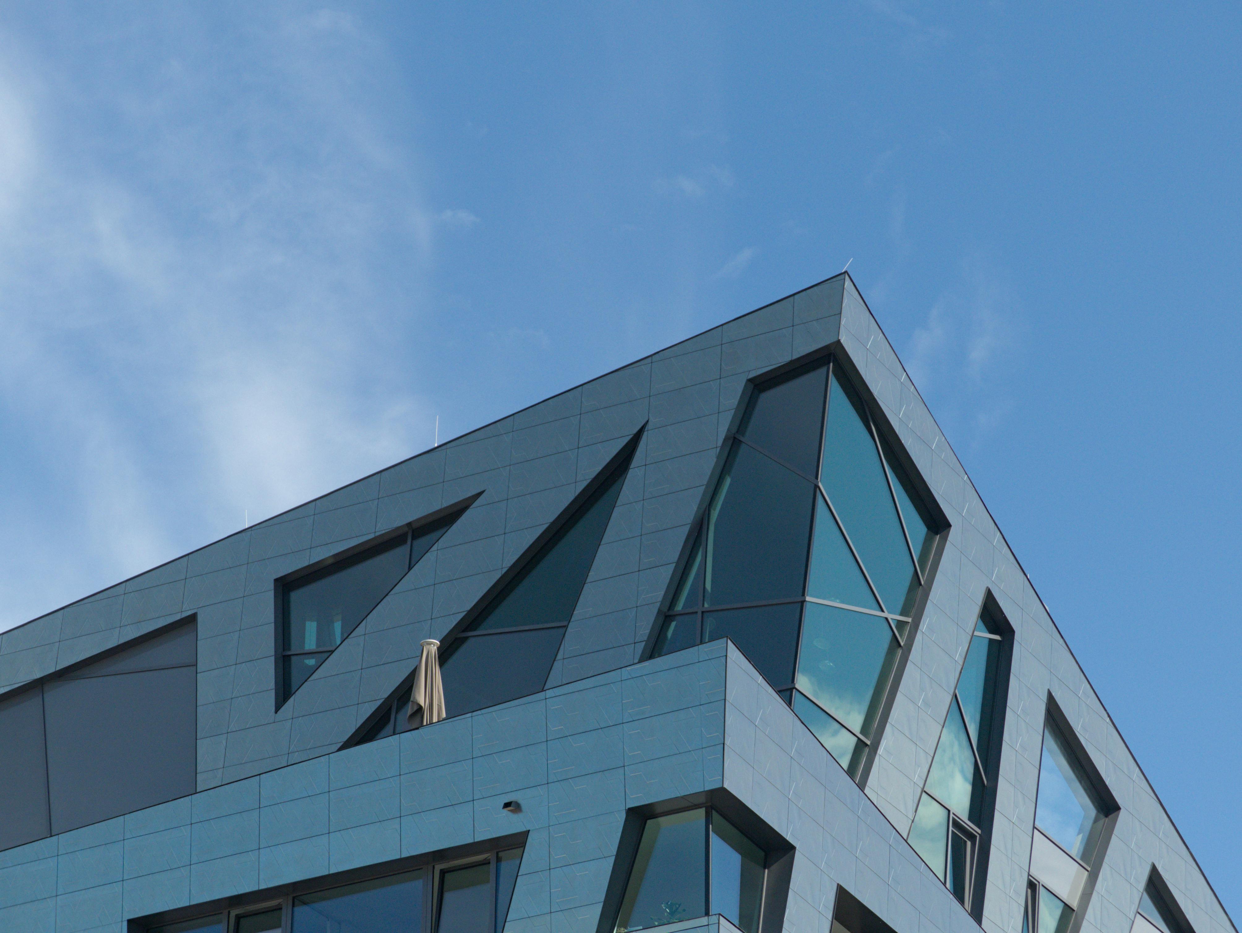 Corner of Modern Building · Free Stock Photo