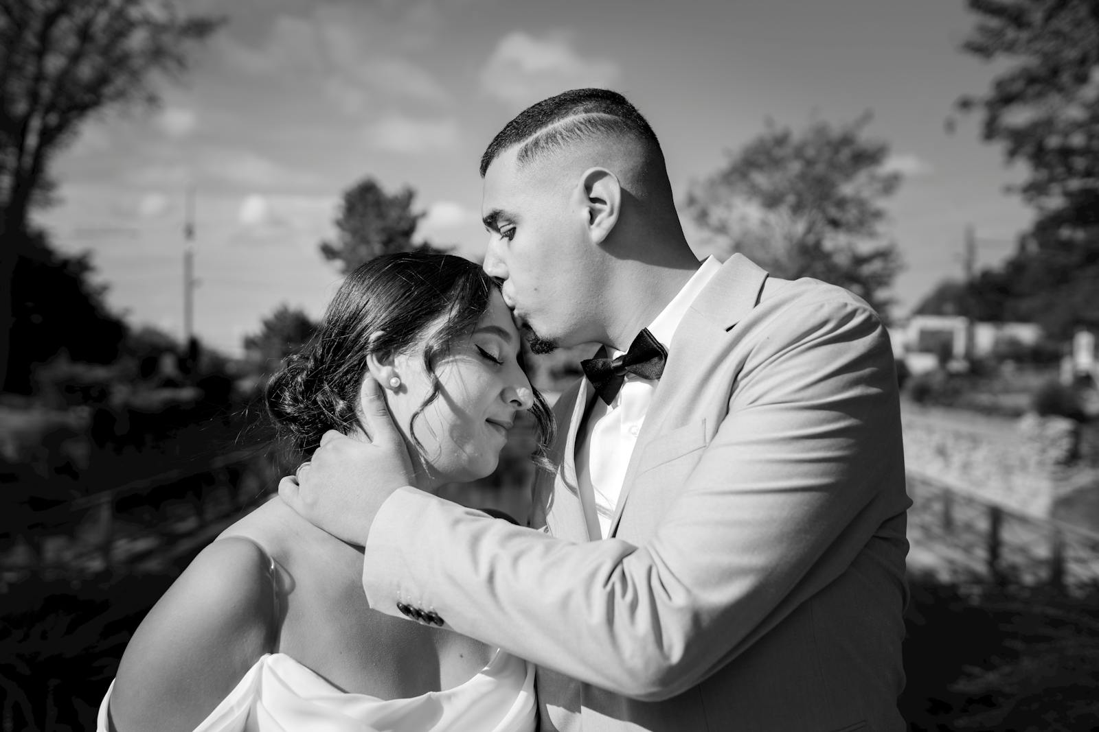 Dolls Kissing Photos, Download The BEST Free Dolls Kissing Stock Photos ...