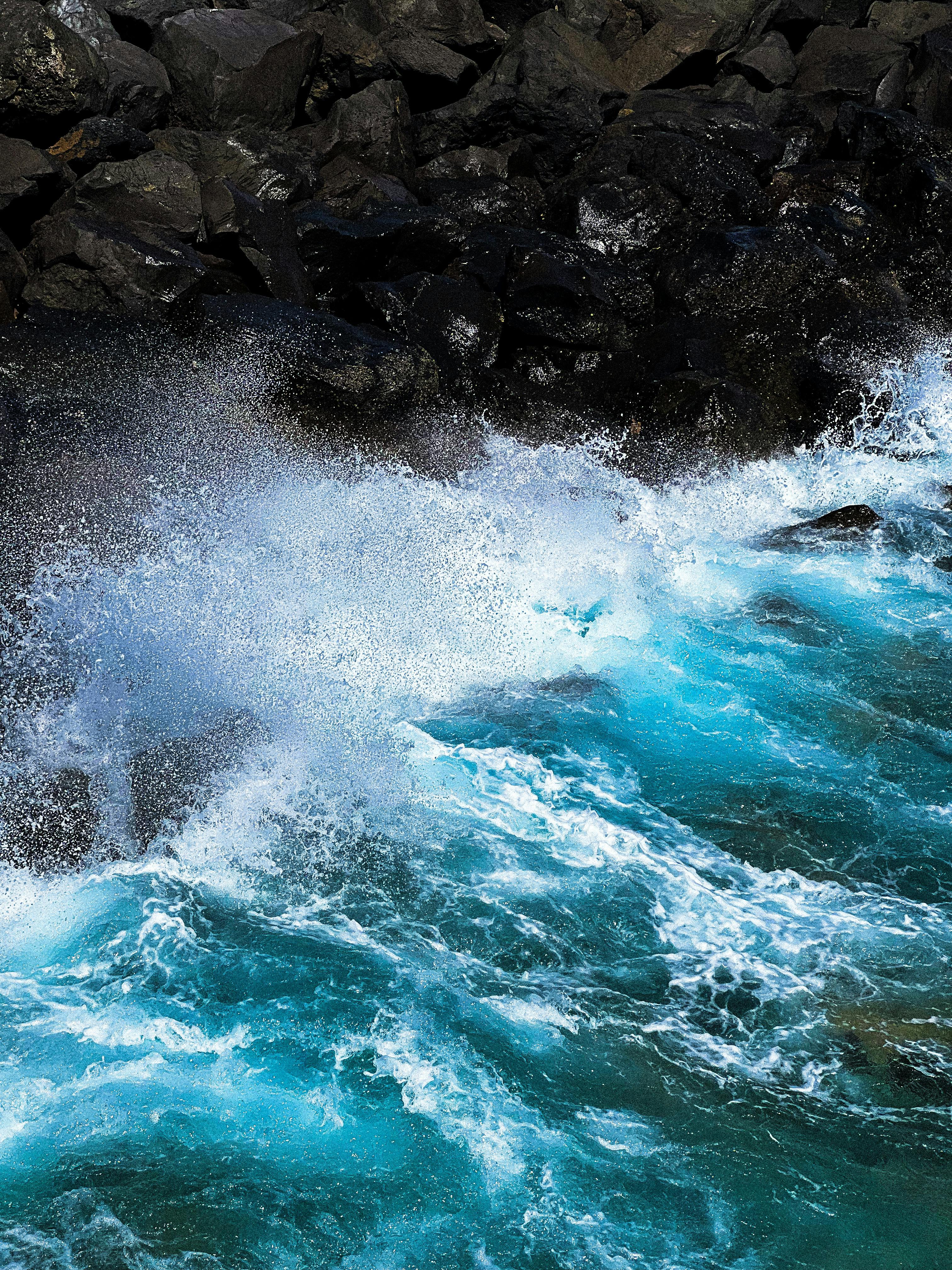Close up of Wave Crushing on Rocks · Free Stock Photo
