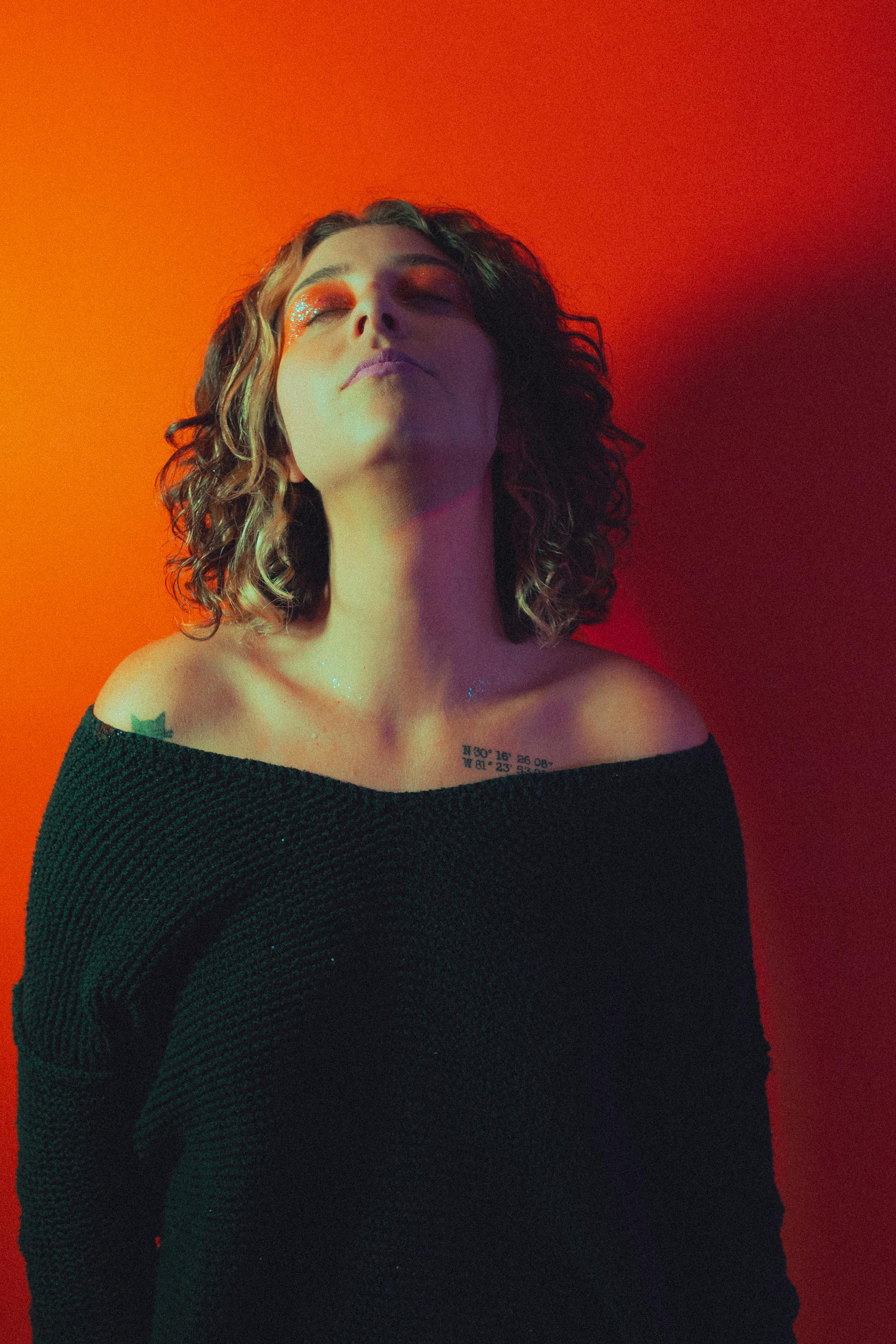 Female Backgrounds Photos, Download The BEST Free Female Backgrounds ...