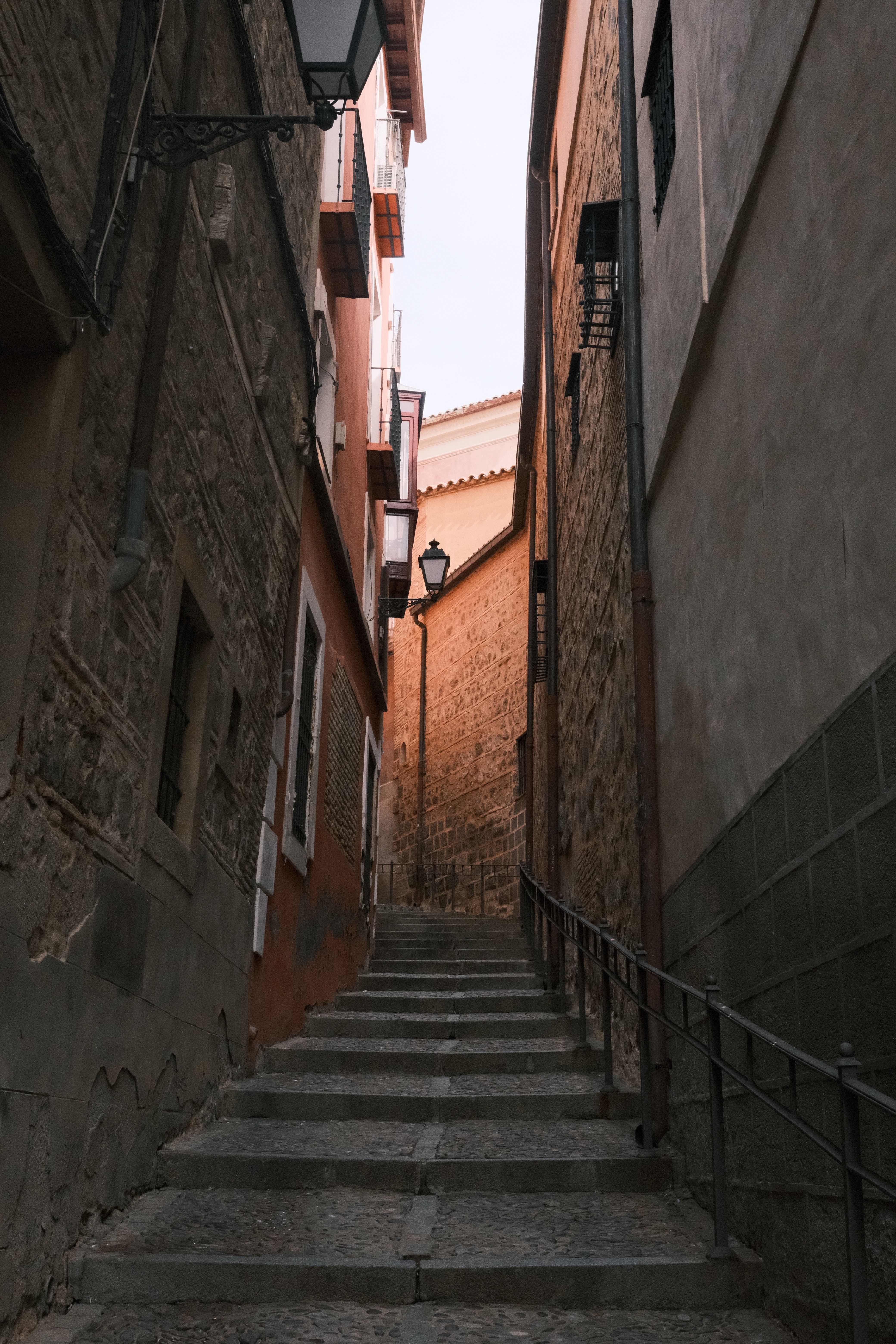 Stairs in a Narrow Alley · Free Stock Photo