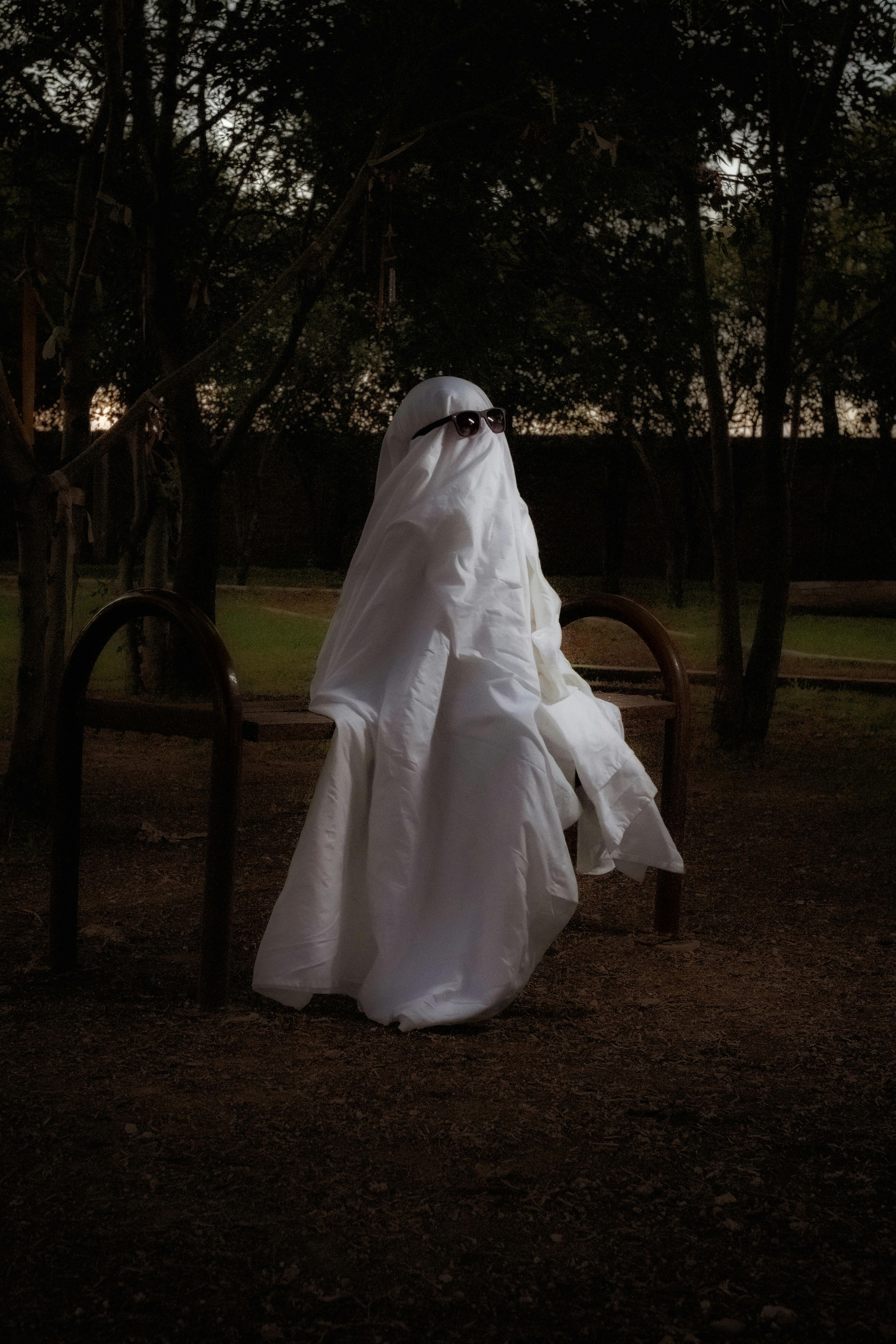 Ghost Sitting Photos, Download The BEST Free Ghost Sitting Stock Photos ...