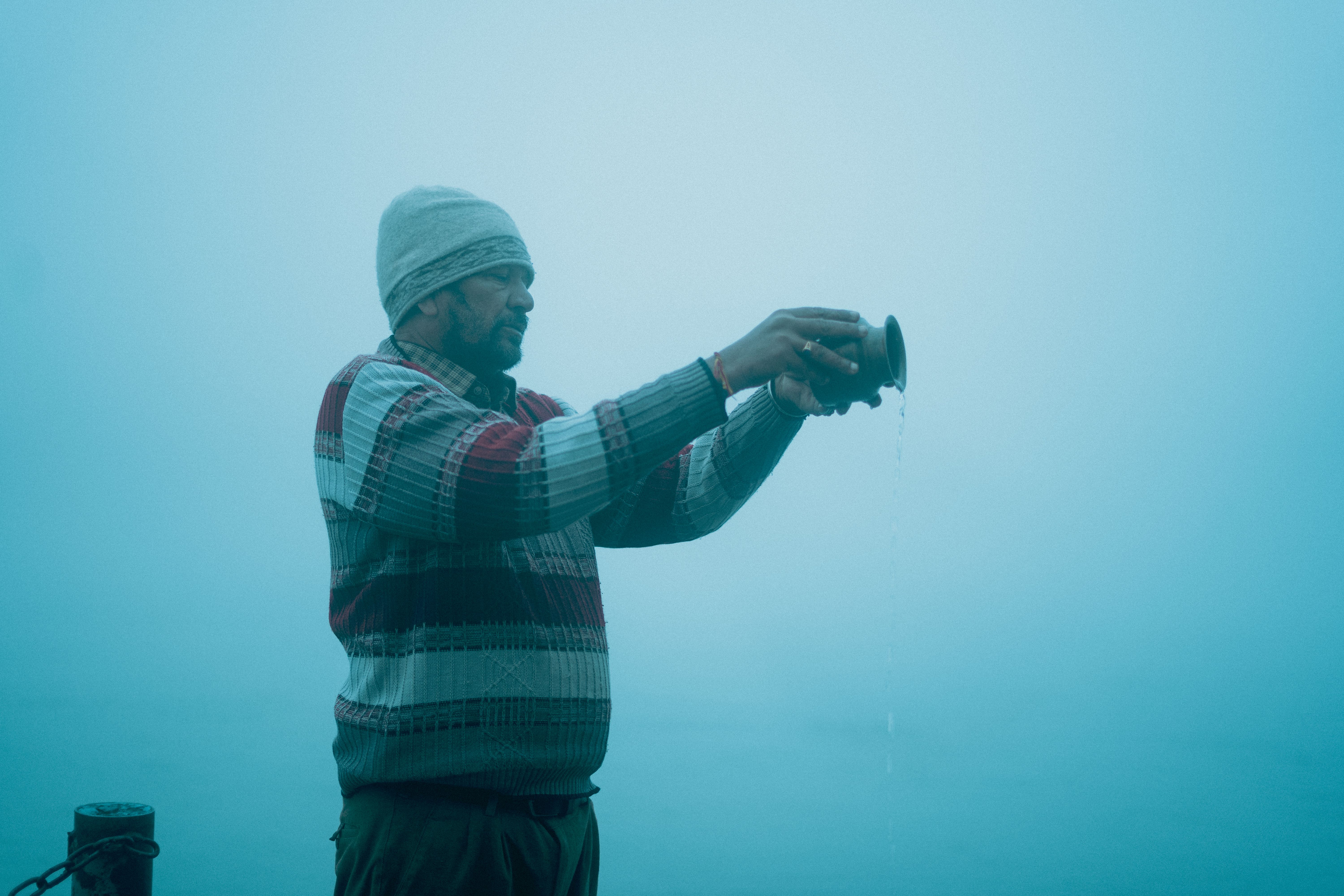 Man in Fog · Free Stock Photo