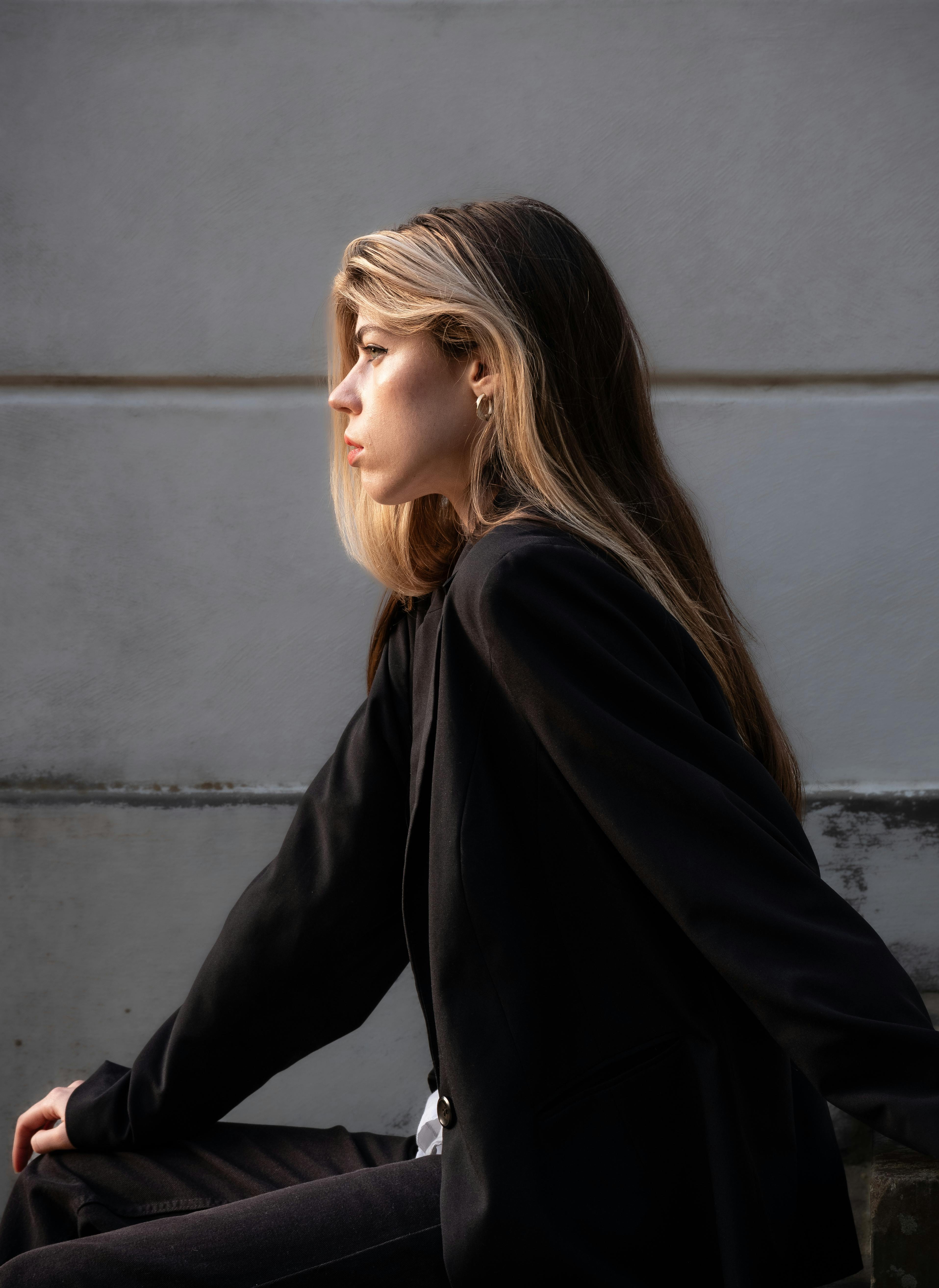 Sitting Idle Photos, Download The BEST Free Sitting Idle Stock Photos & HD Images