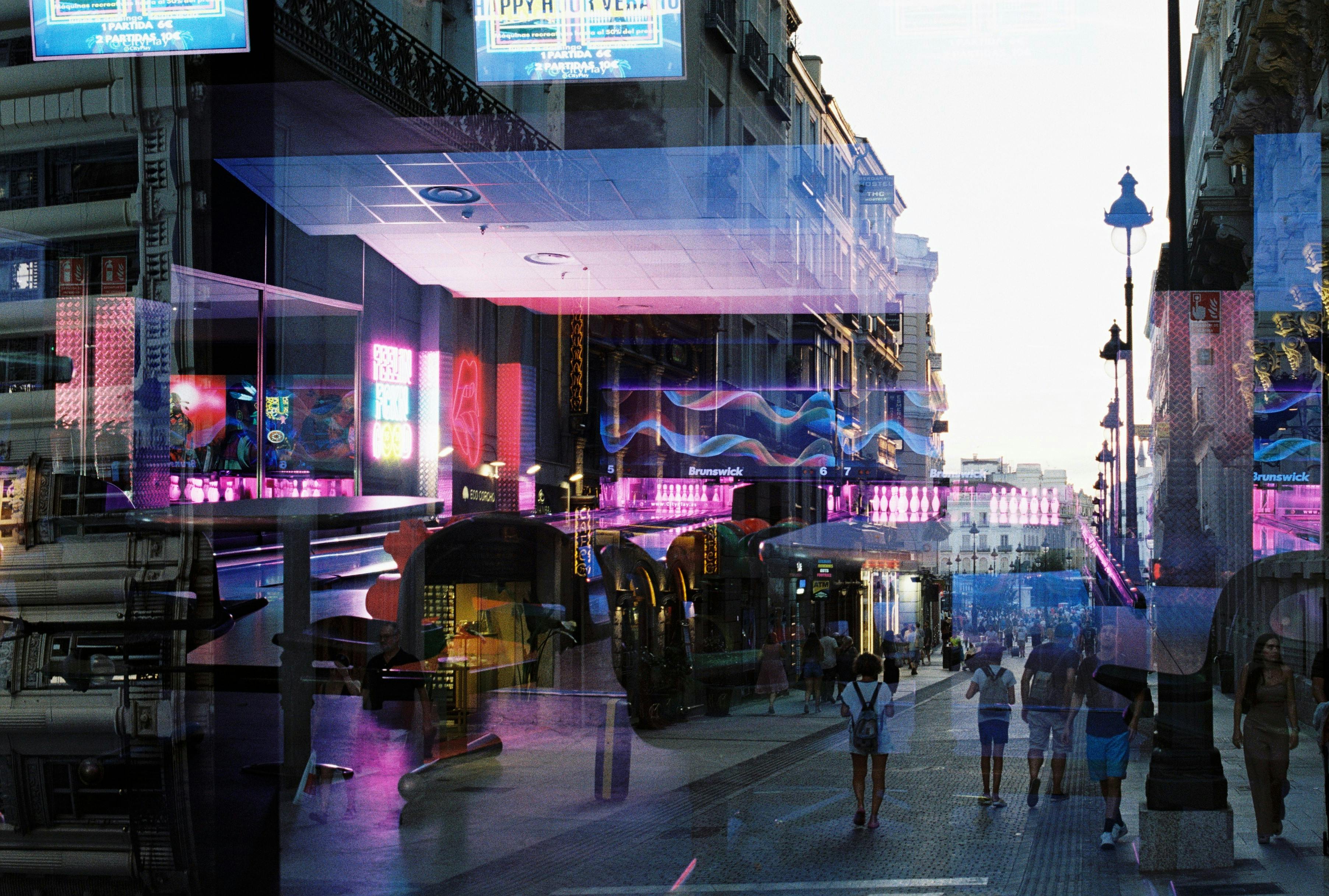 Serial Lights Photos, Download The BEST Free Serial Lights Stock Photos ...