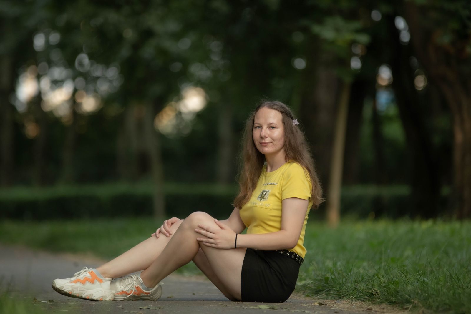 Teen Girl Legs Photos, Download The BEST Free Teen Girl Legs Stock ...