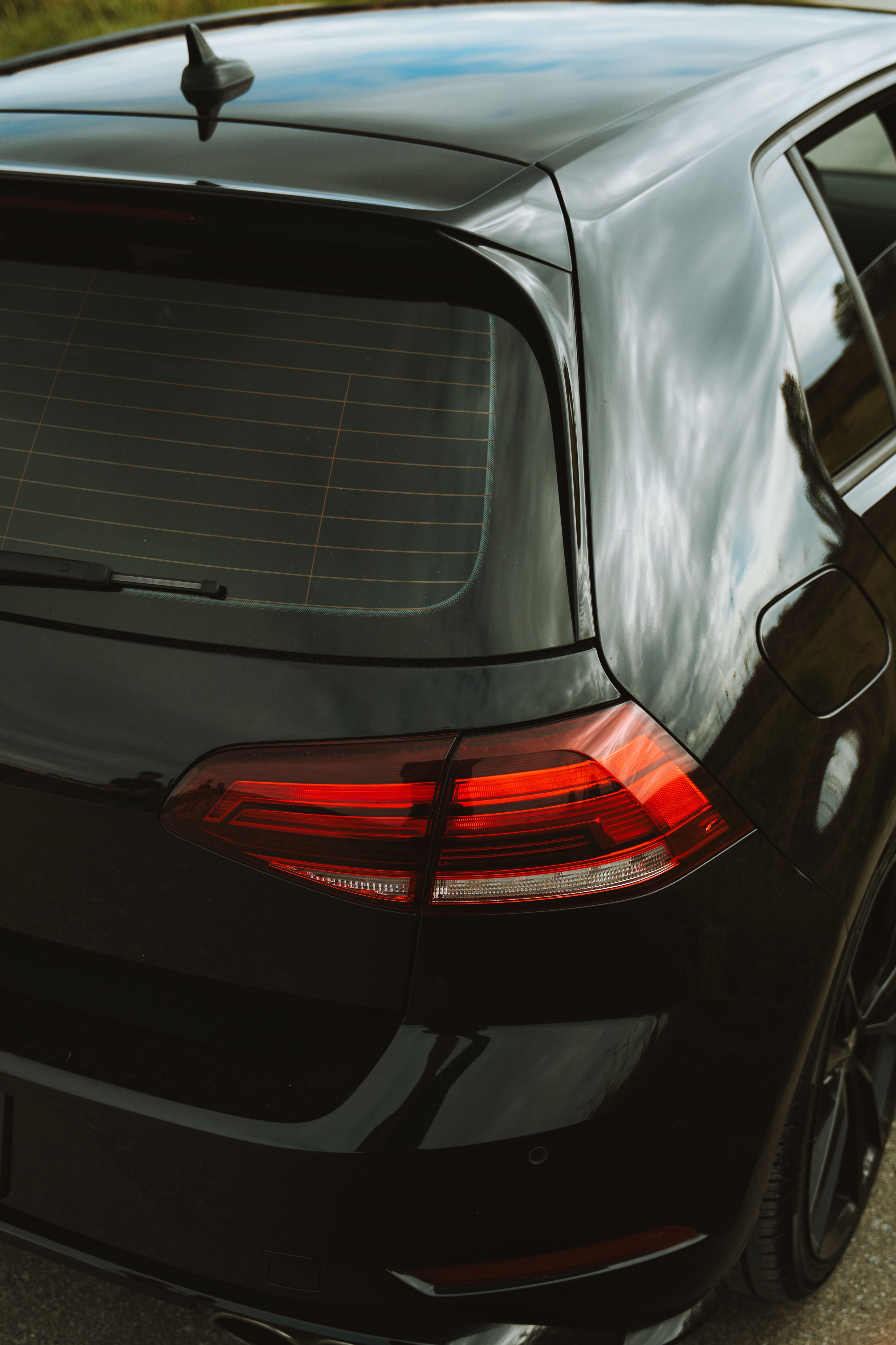The Rear Of A Beautiful Black Car Photos, Download The BEST Free The ...