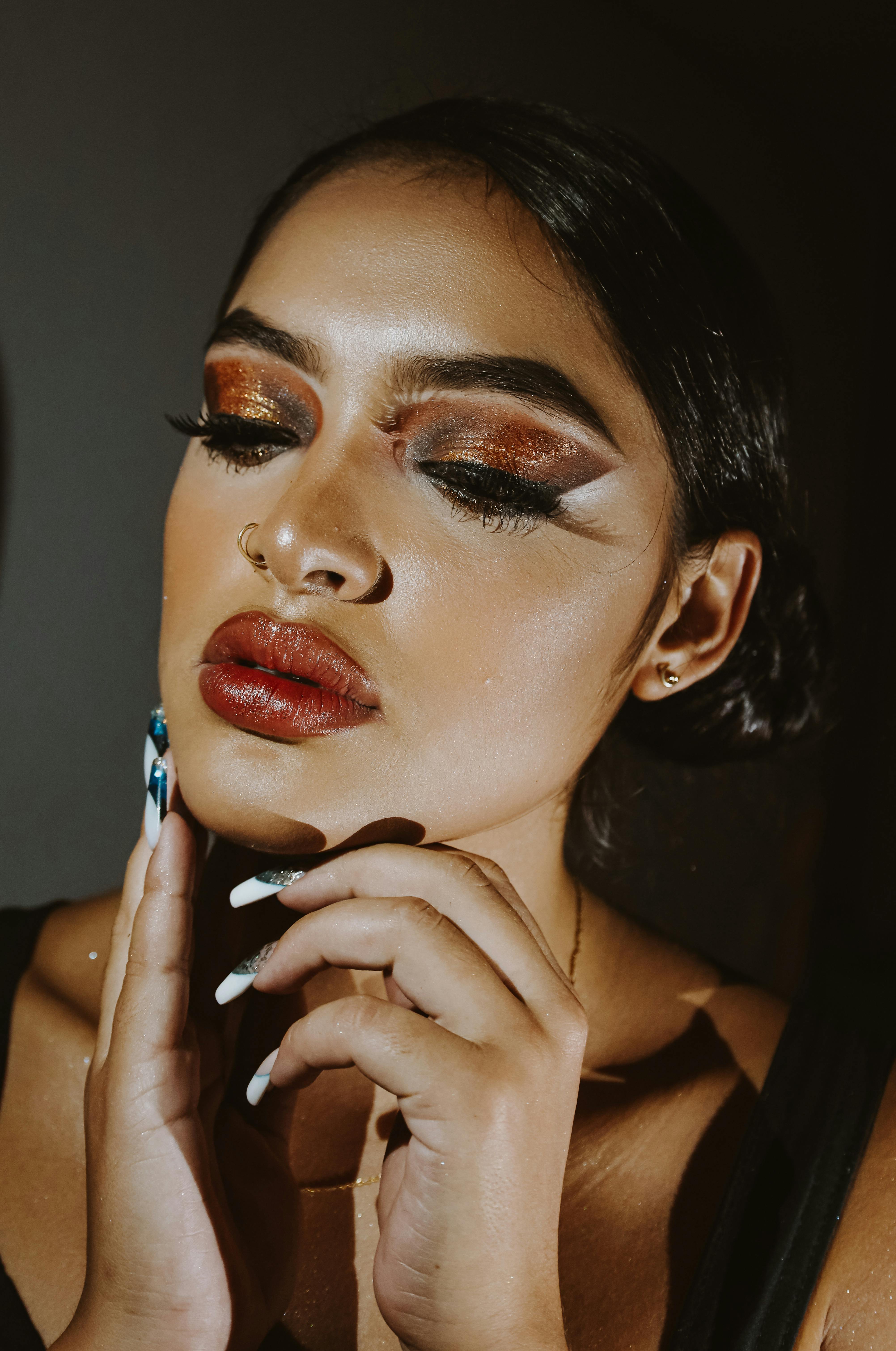 Brunette in Glamour Makeup · Free Stock Photo