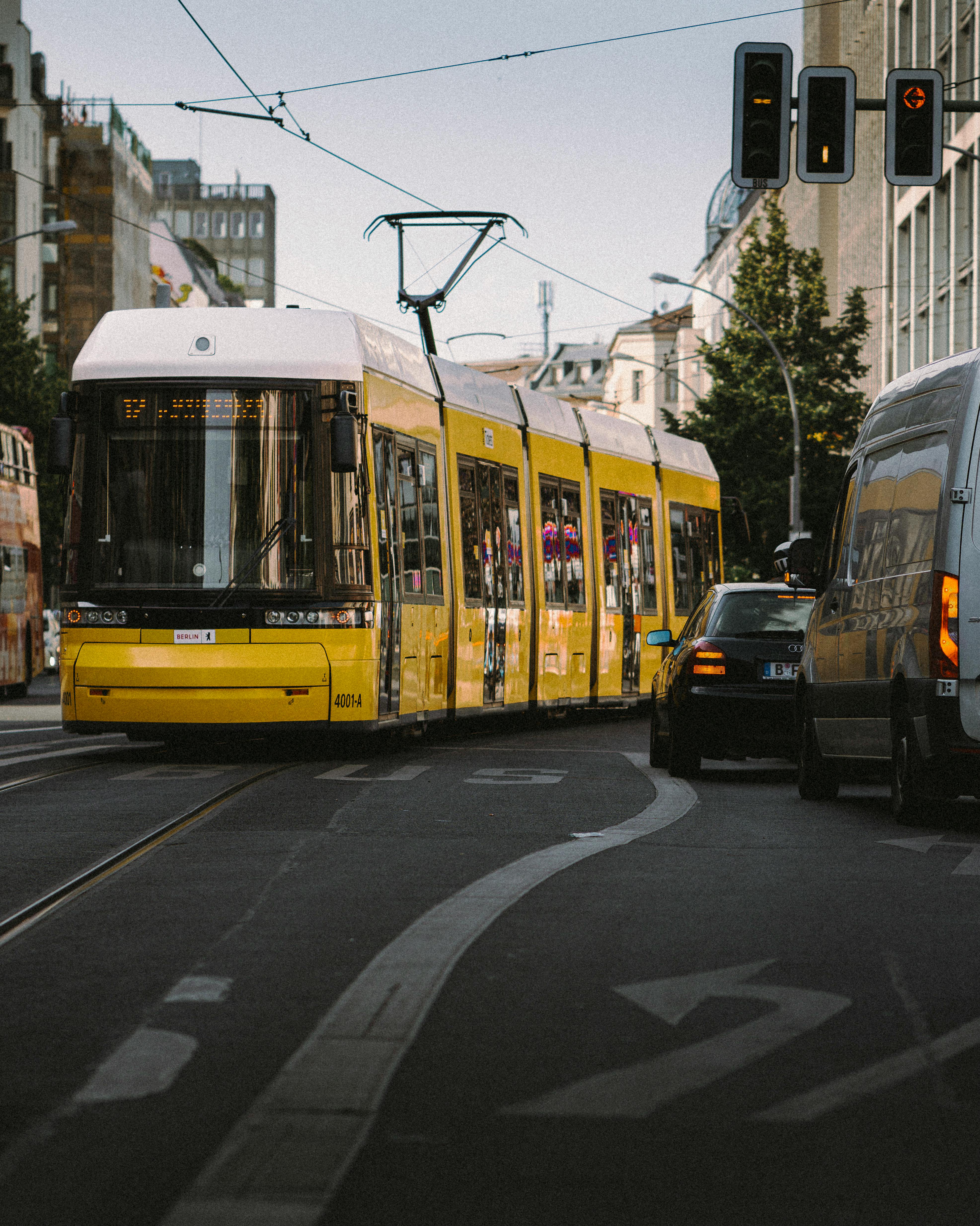 Foto profissional gratuita de alemanha, ambiente urbano, área de ...