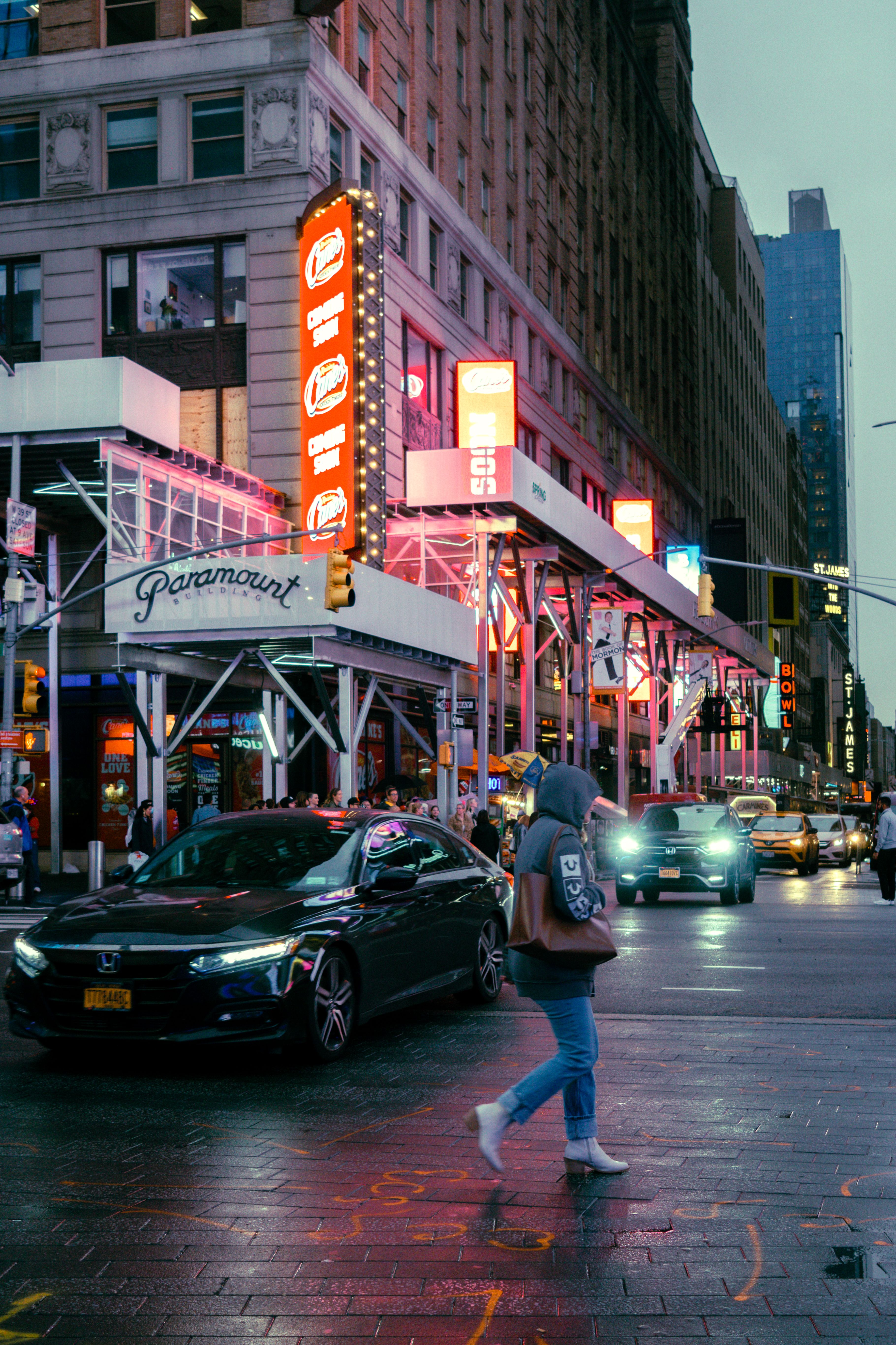 Paramount Building Photos, Download The BEST Free Paramount Building ...