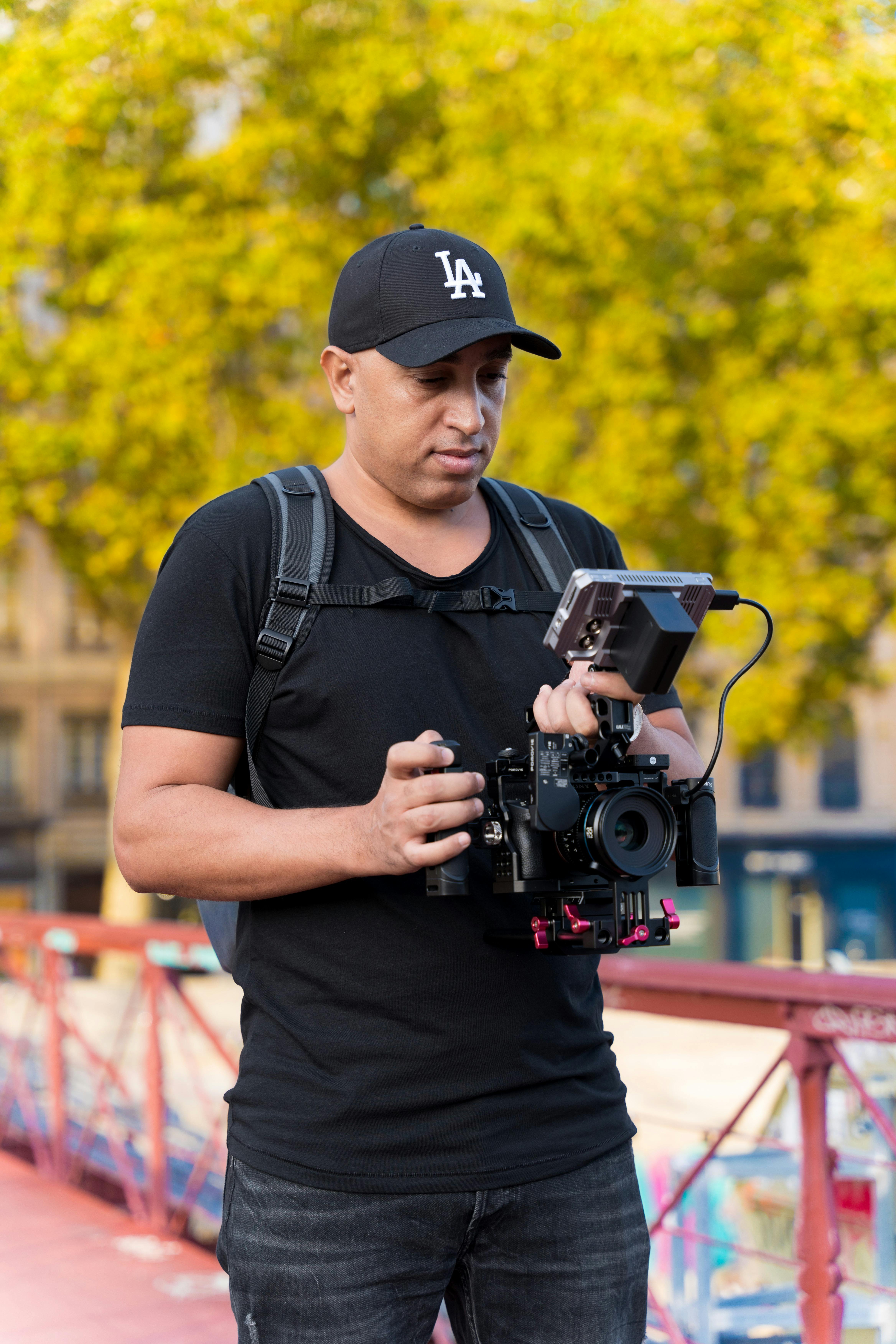 Videographer At Work Photos, Download The BEST Free Videographer At ...