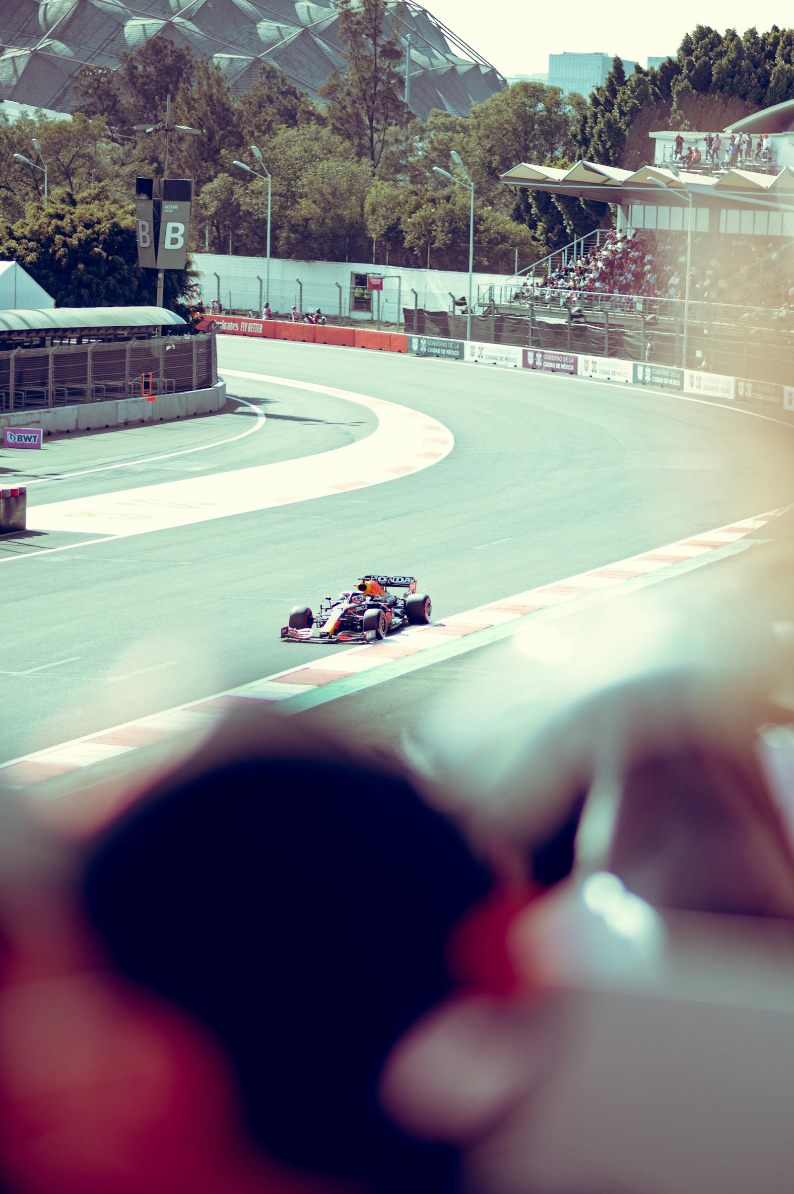 Formula 1 Car Photos, Download The BEST Free Formula 1 Car Stock Photos ...