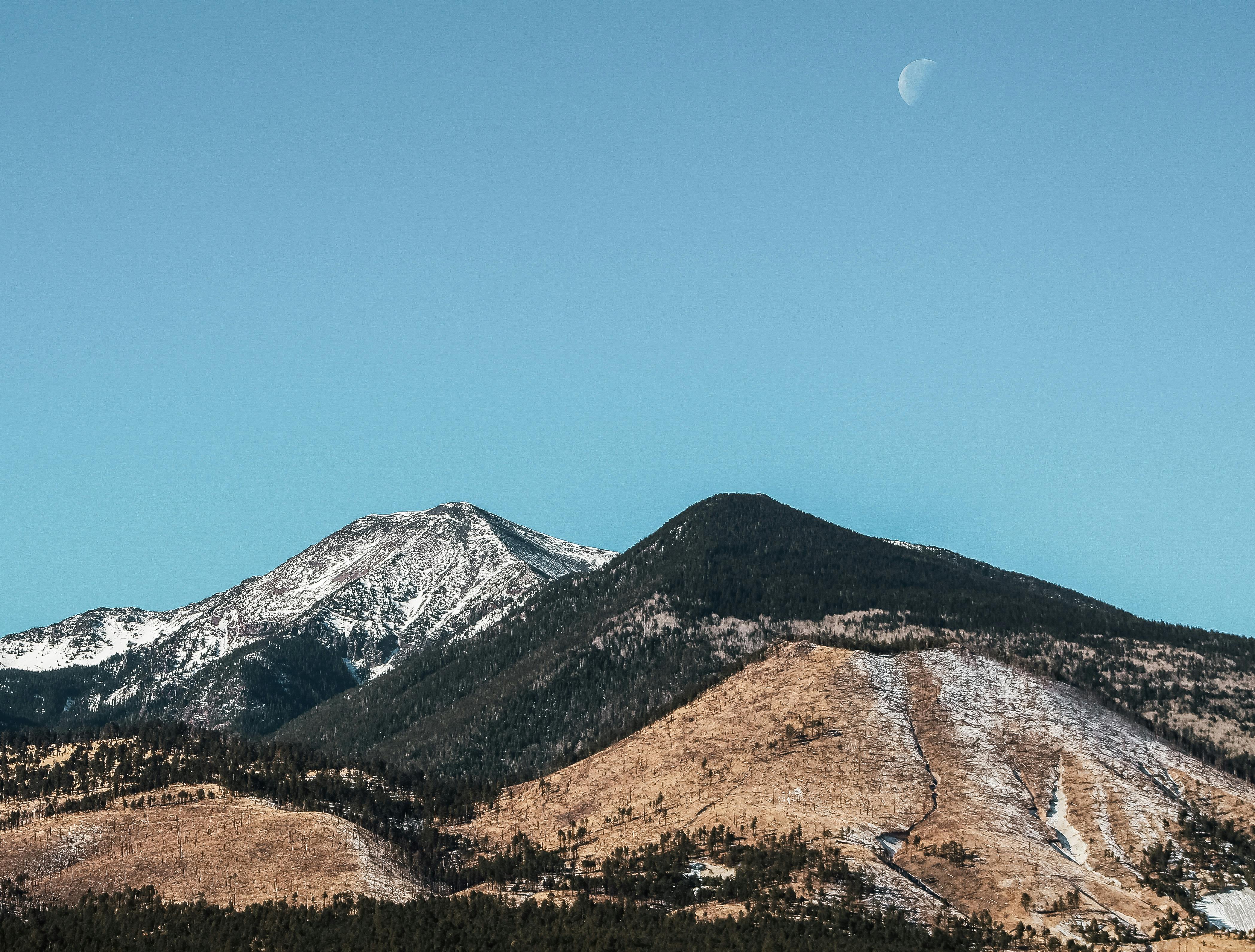 Waning Moon Photos, Download The BEST Free Waning Moon Stock Photos ...