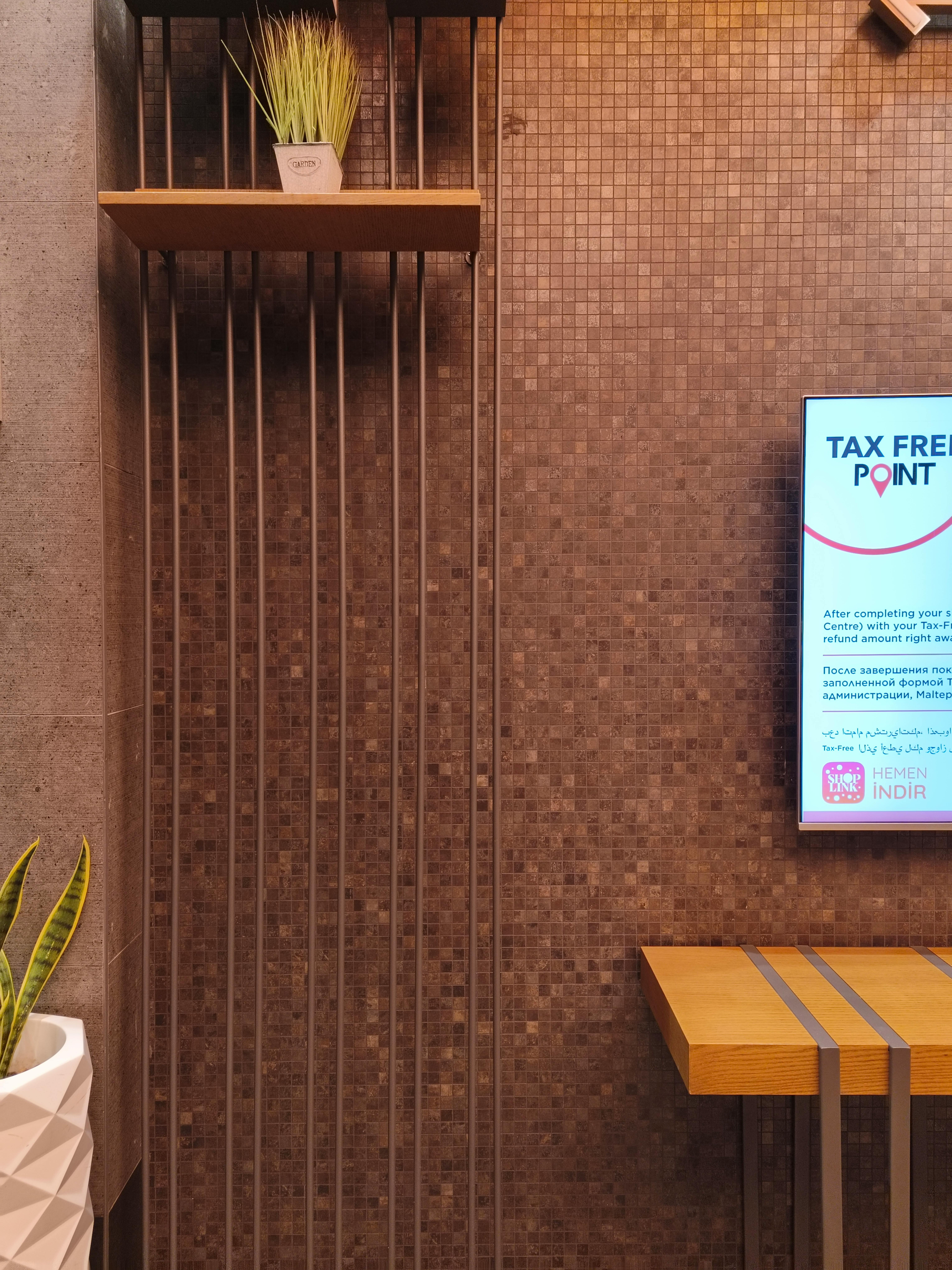 Indoor Led Screen Advertisement Photos, Download The BEST Free Indoor ...