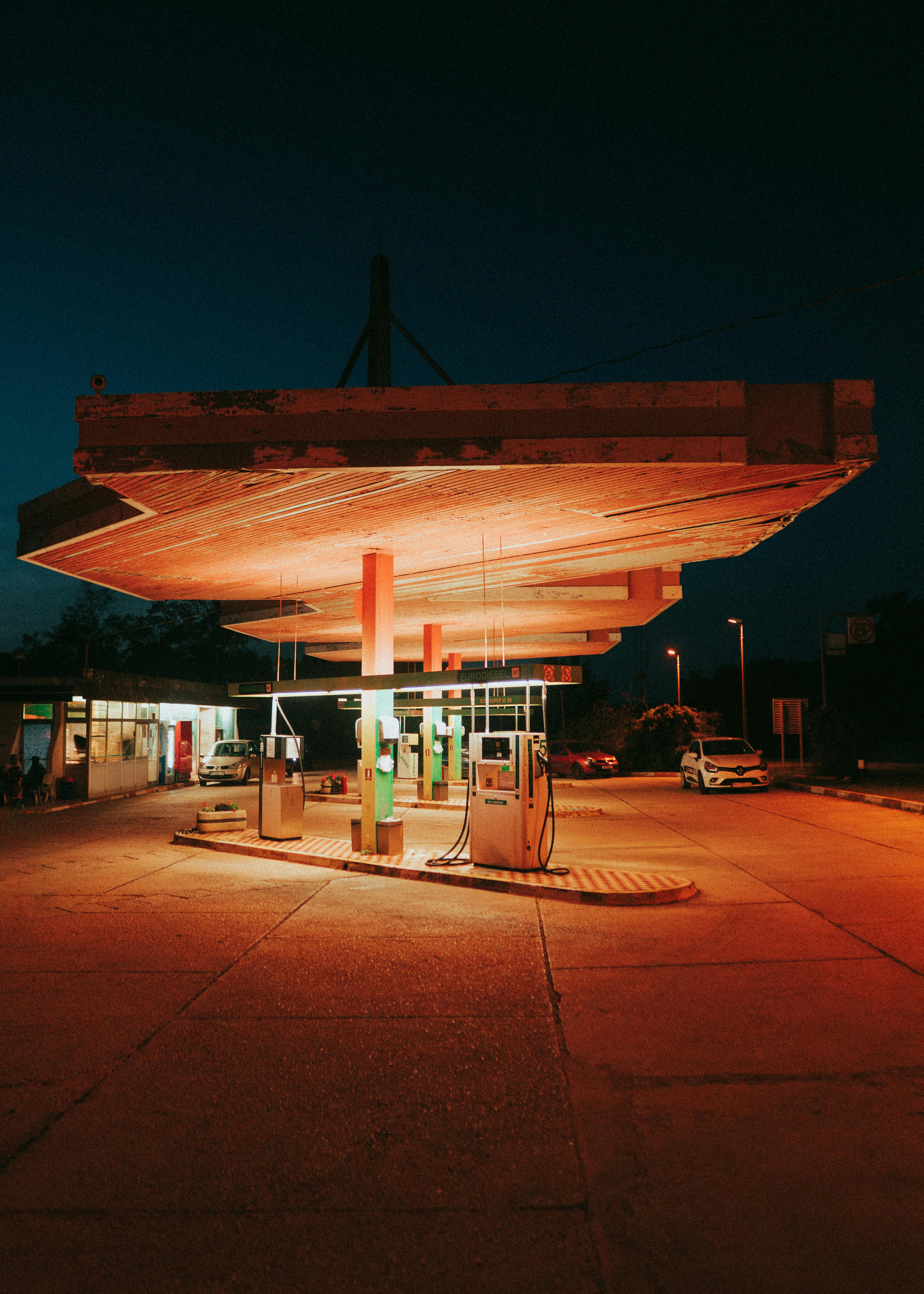 Gas Lit Photos, Download The BEST Free Gas Lit Stock Photos & HD Images