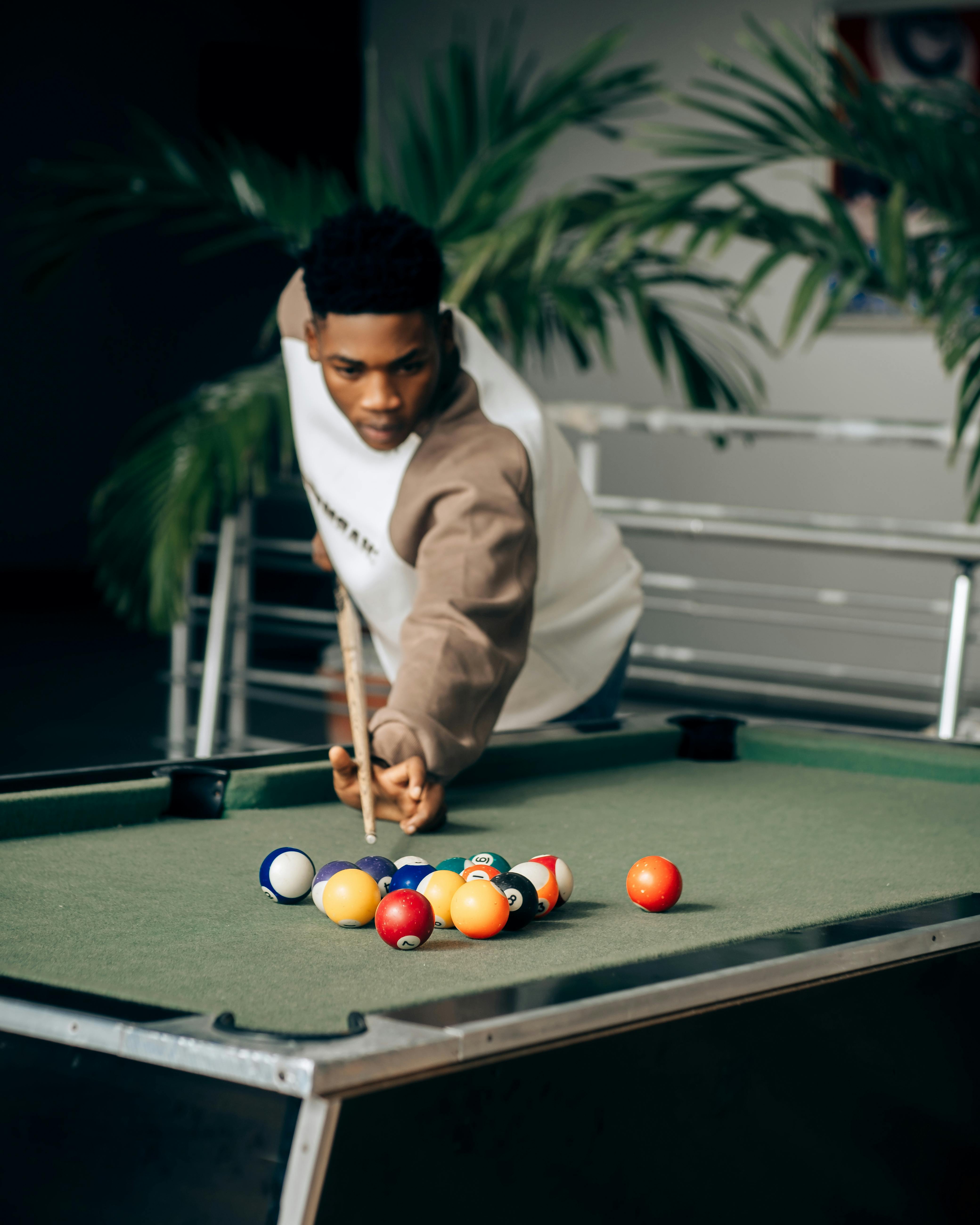 Billiard Vertical Photos, Download The BEST Free Billiard Vertical ...