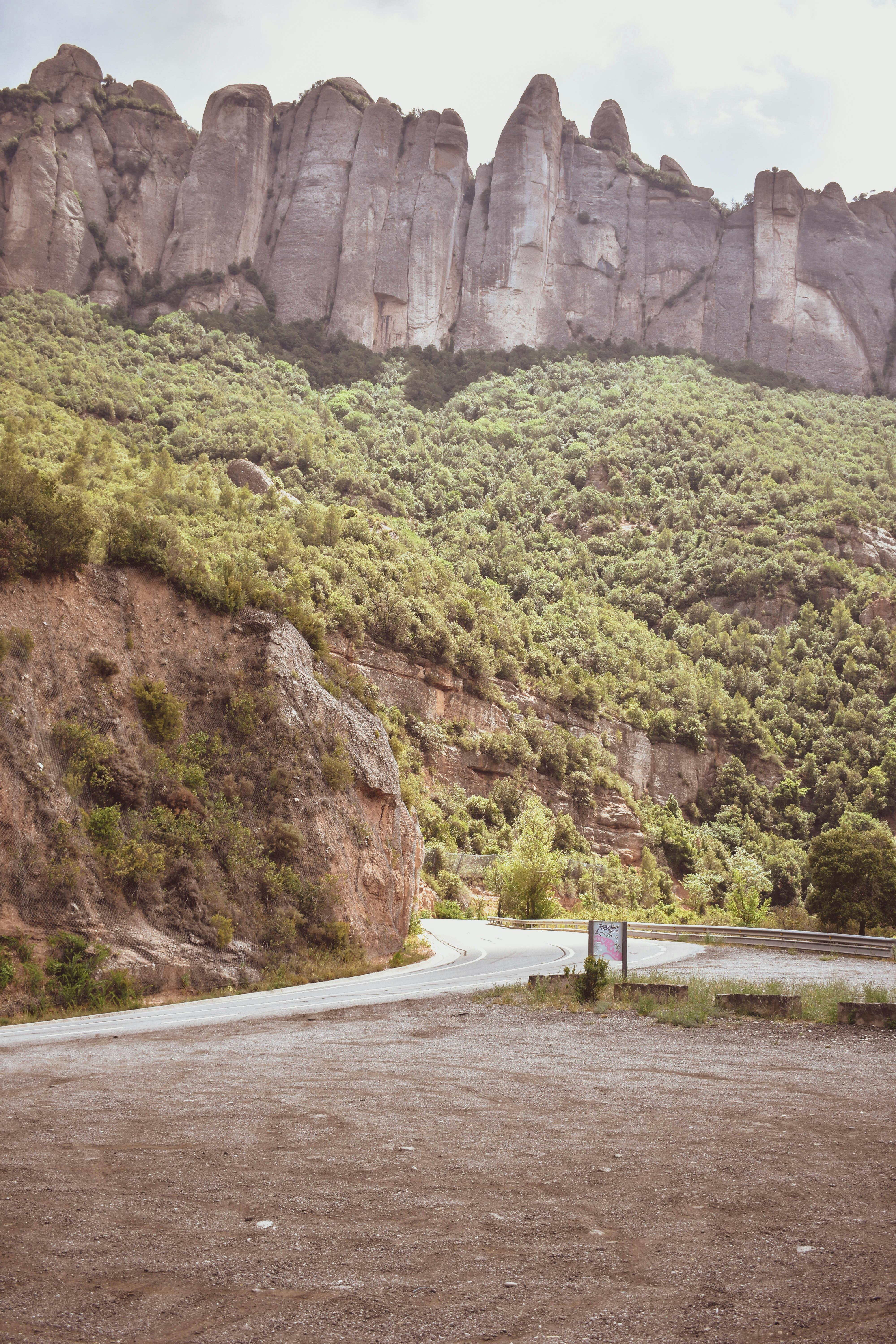 Foto de stock gratuita sobre erosionado, escarpado, españa, montañas ...