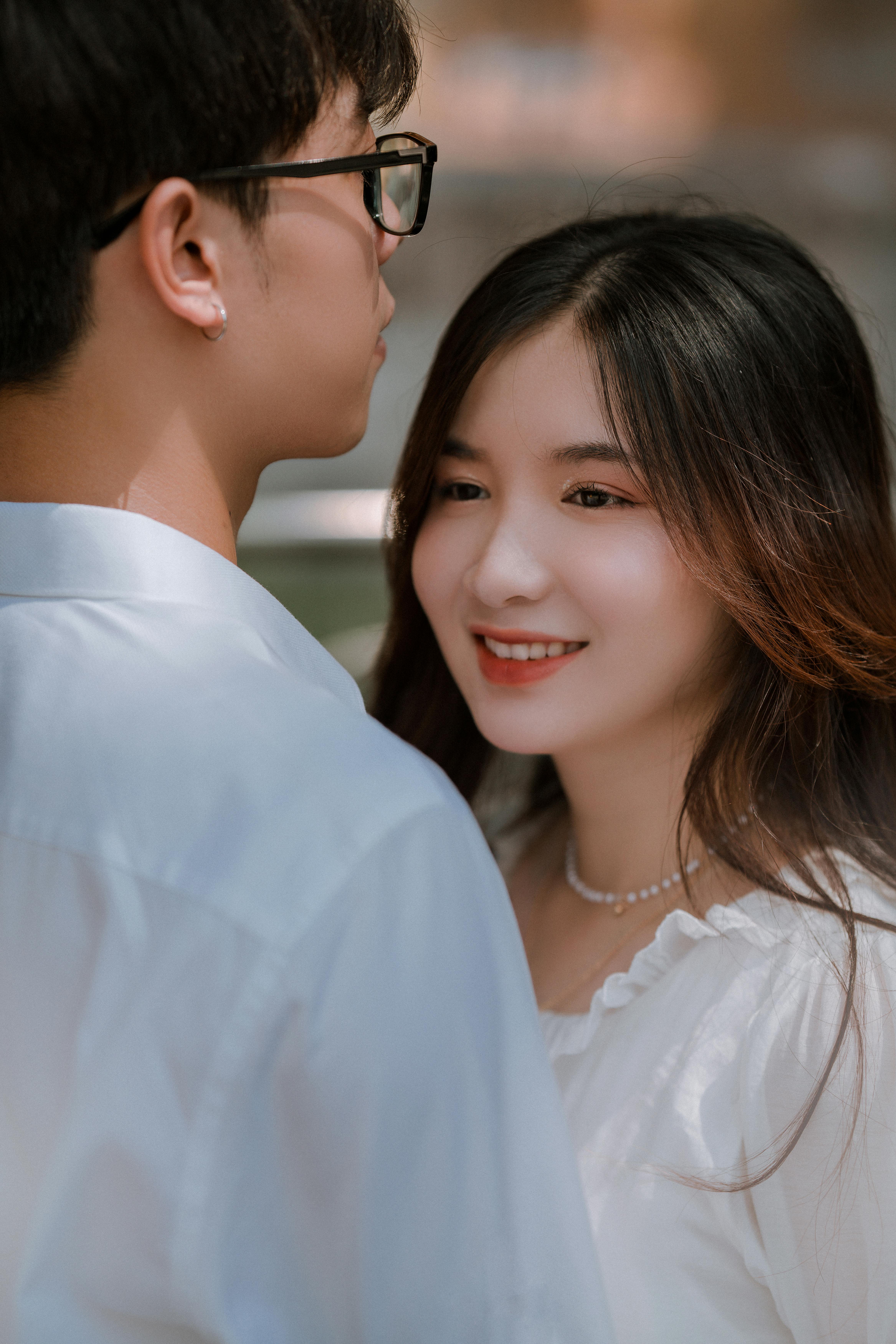 Couple Hanoi Autumm · Free Stock Photo