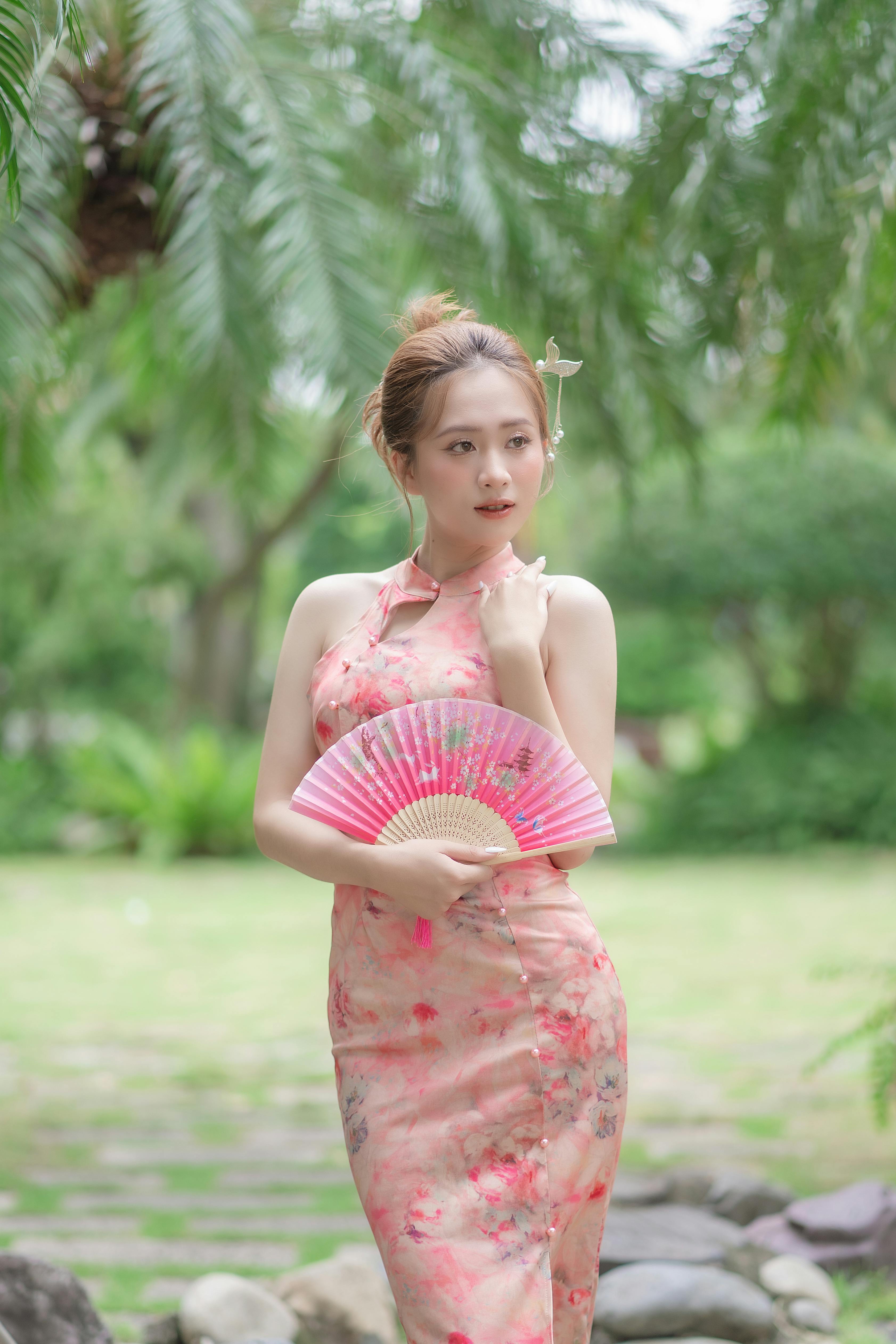 Chinese Fan Photos, Download The BEST Free Chinese Fan Stock Photos ...