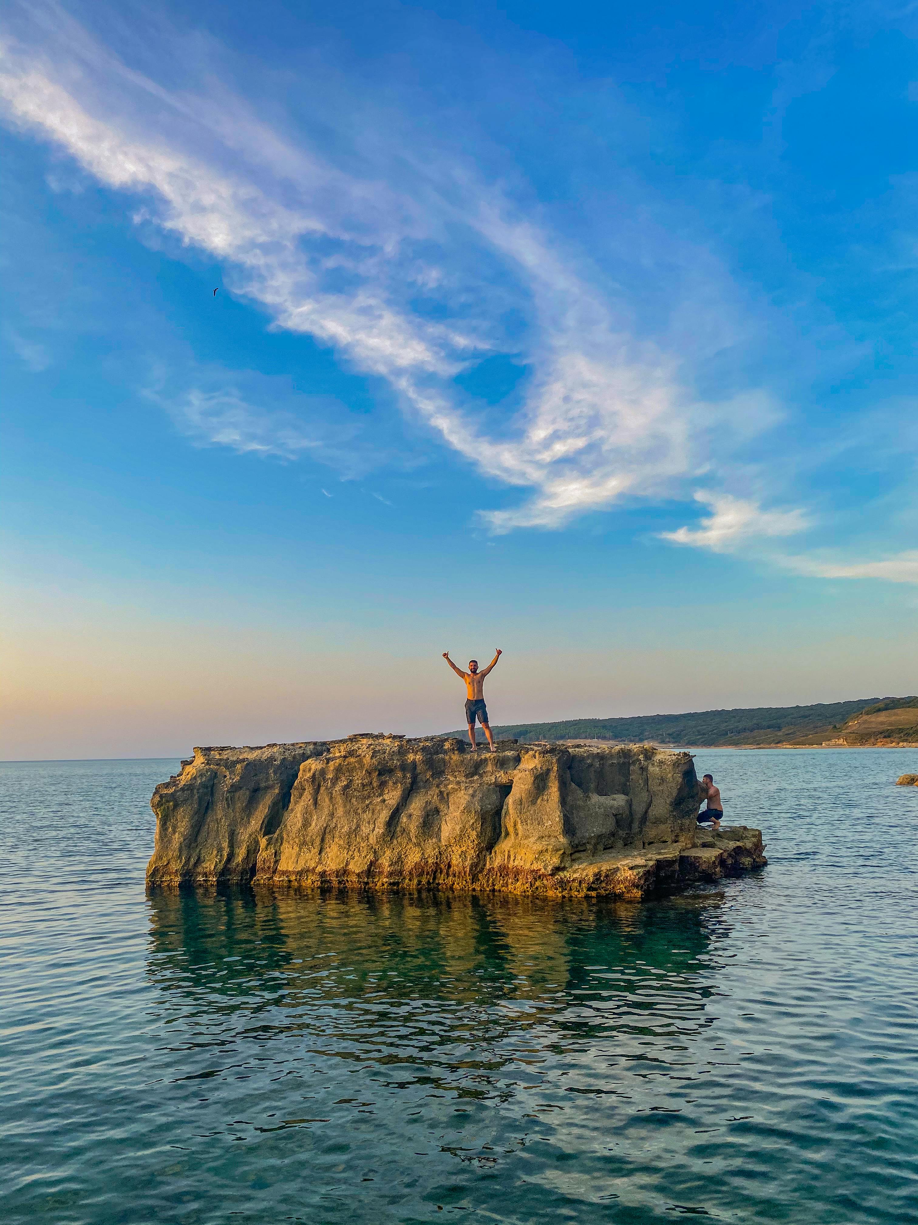 Stand Killing Photos, Download The BEST Free Stand Killing Stock Photos ...