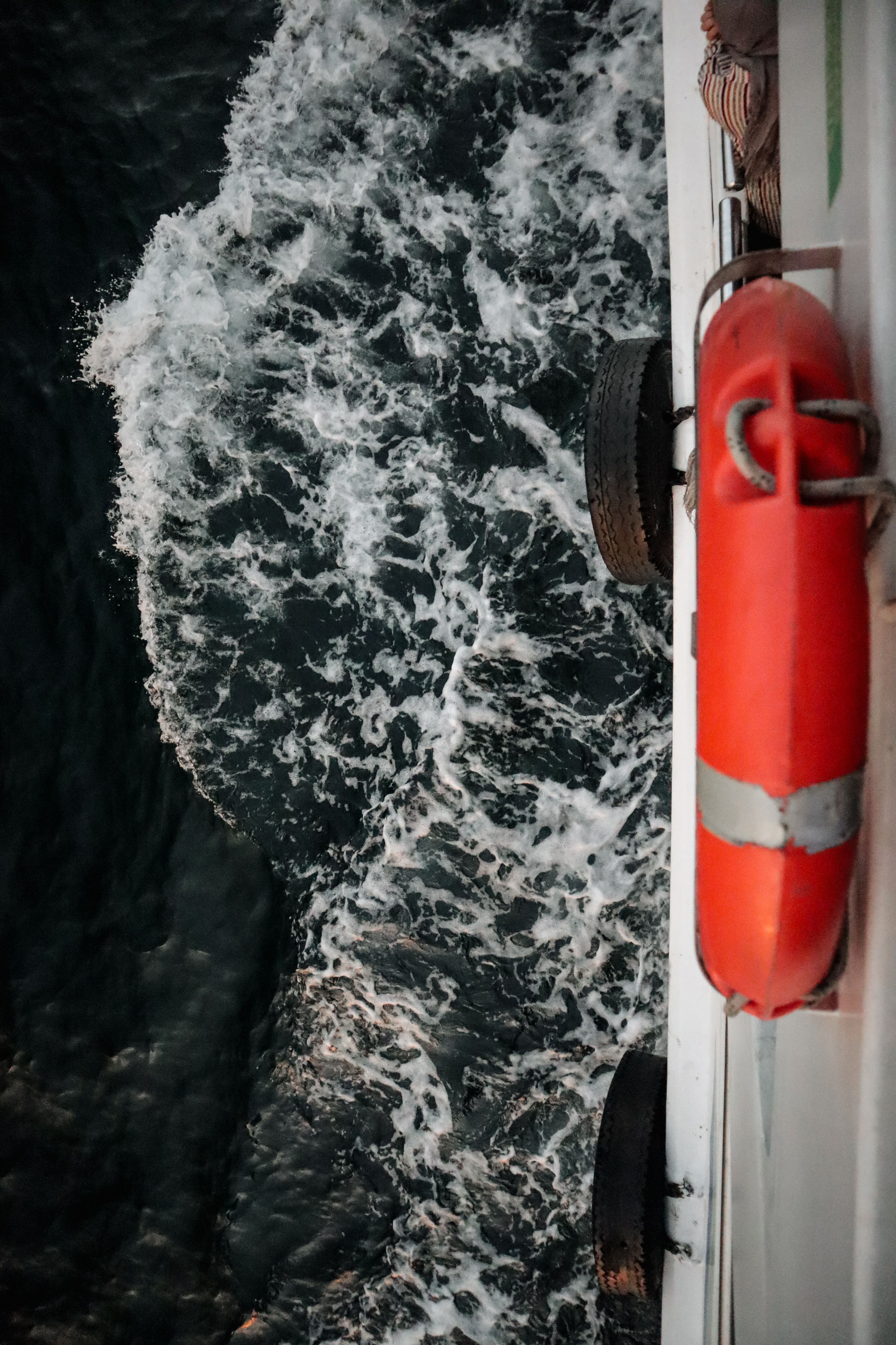Waves Under a Boat · Free Stock Photo