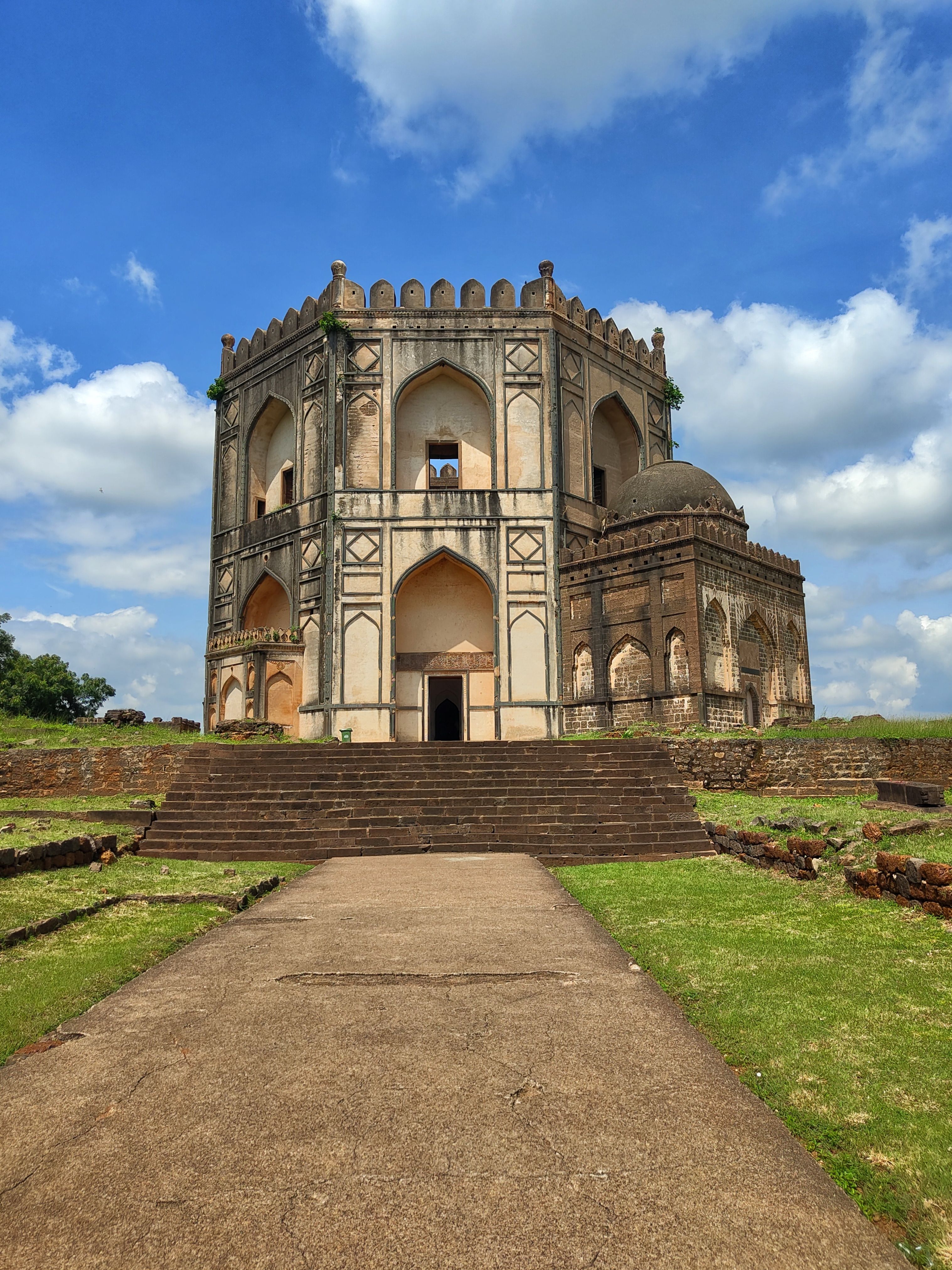 Rectangular Tomb Photos, Download The BEST Free Rectangular Tomb Stock ...