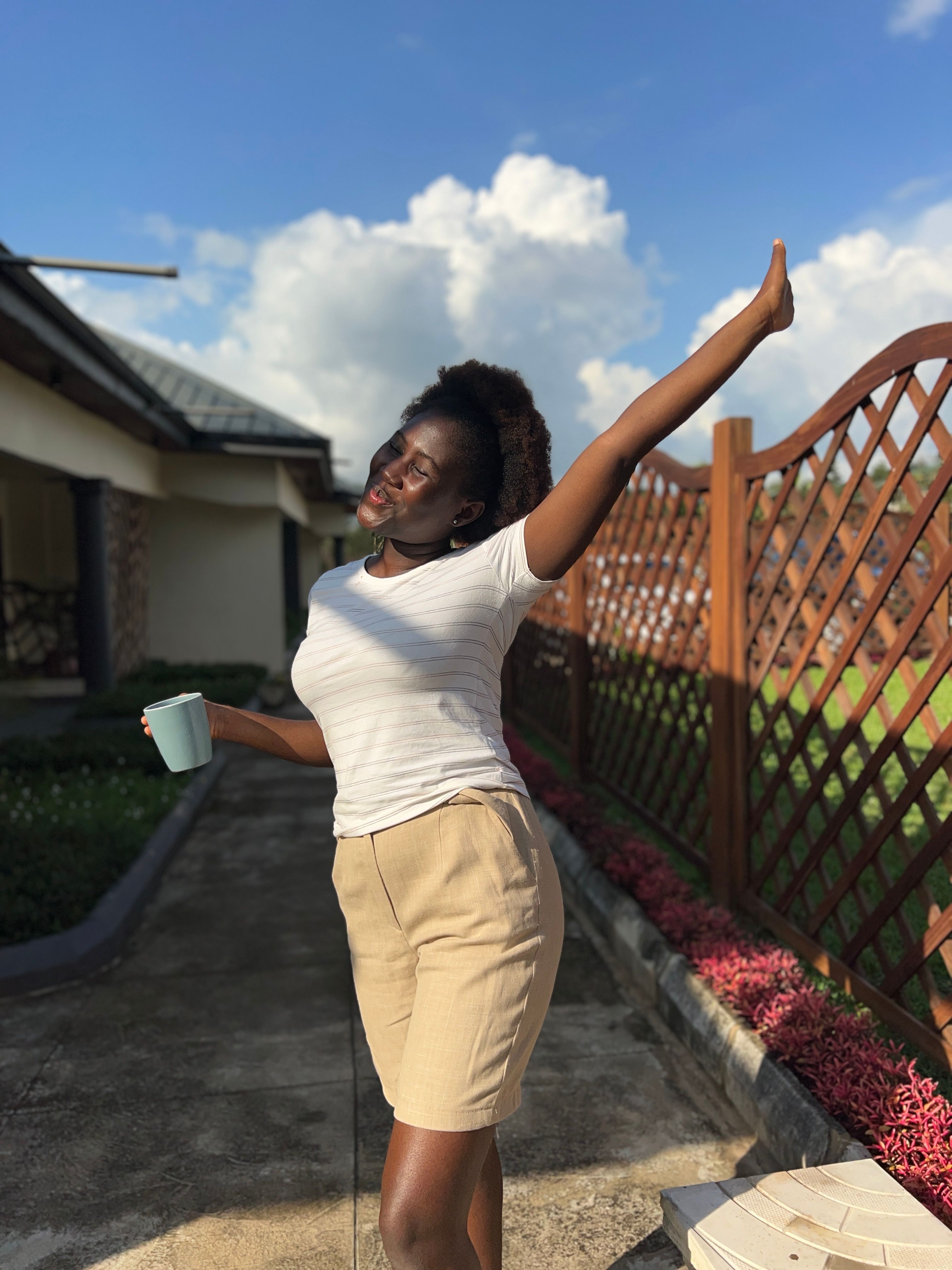 Nana Abena Asiedua Akomeah - 사진