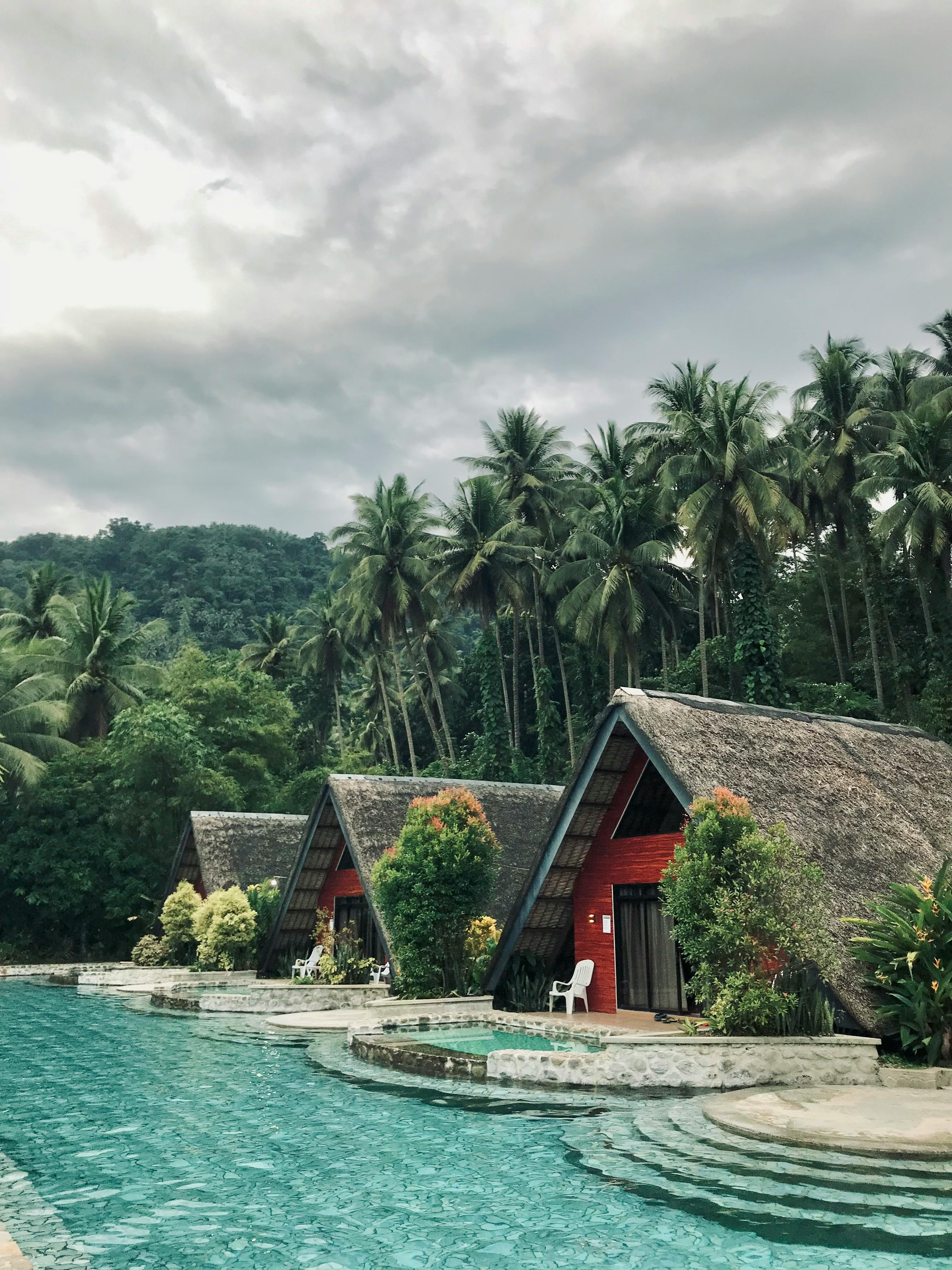 Imagine de stoc gratuită cu acoperișuri de stuf, agrement, apă ...