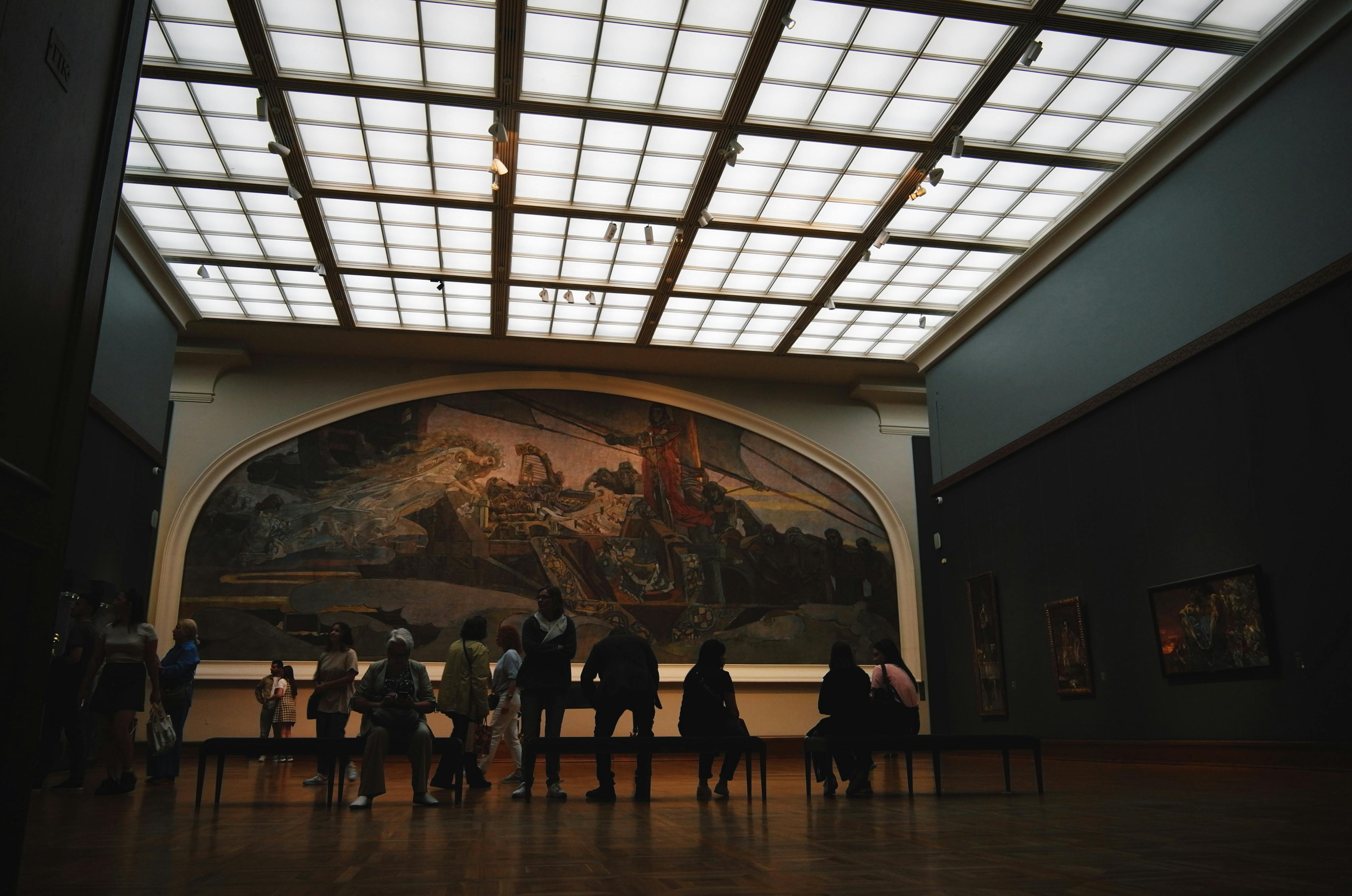 Group of People in an Art Museum · Free Stock Photo