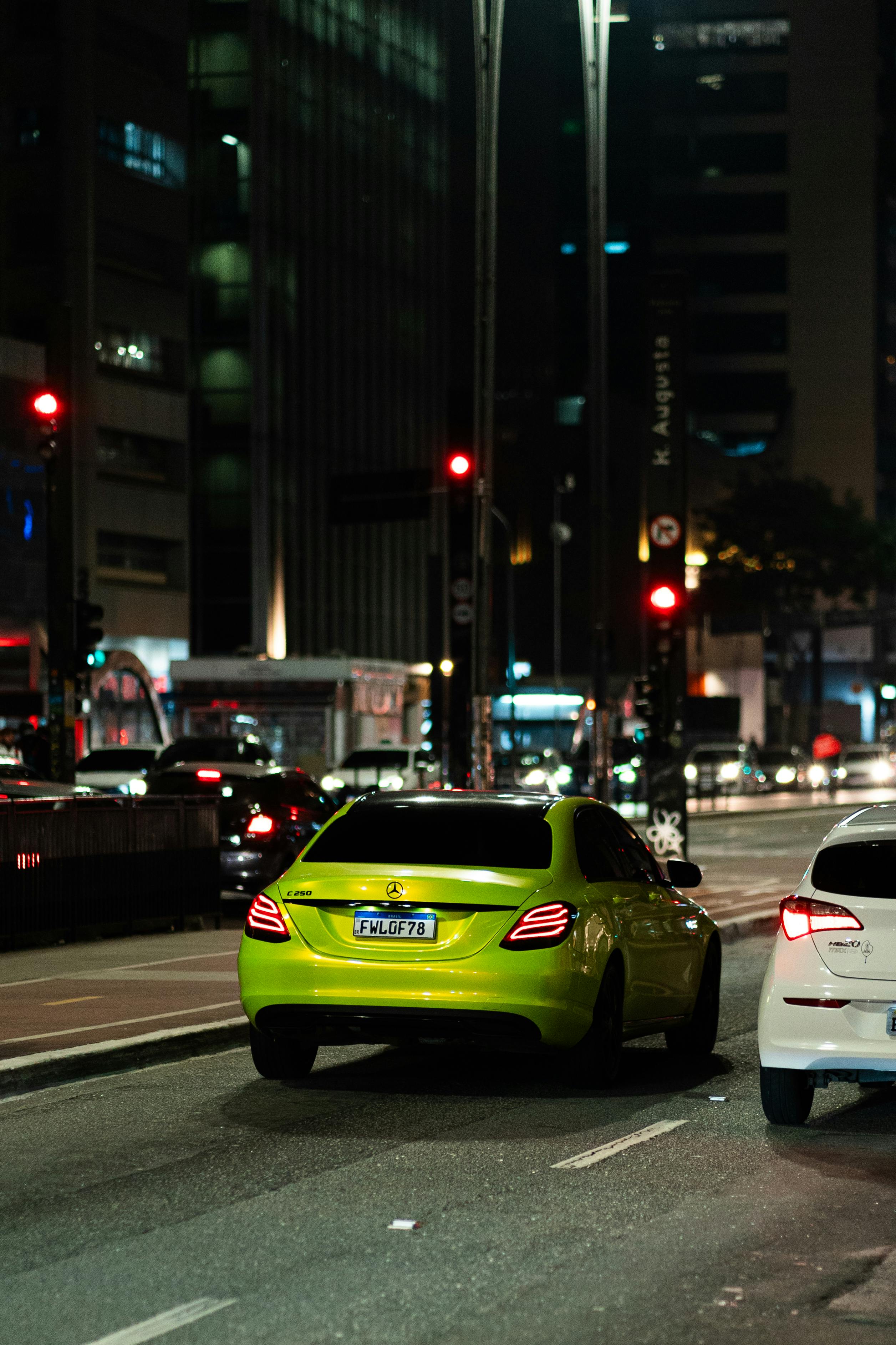 Cars Point Photos, Download The BEST Free Cars Point Stock Photos & HD ...