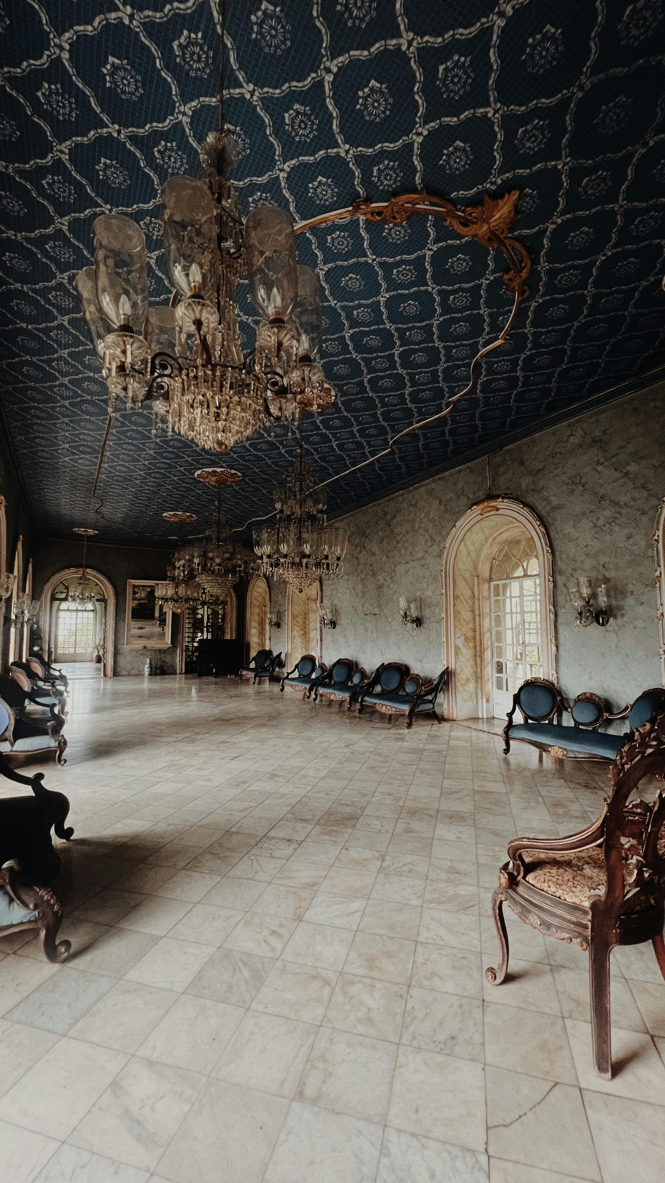 The ballroom of the castle is decorated with blue and white · Free ...