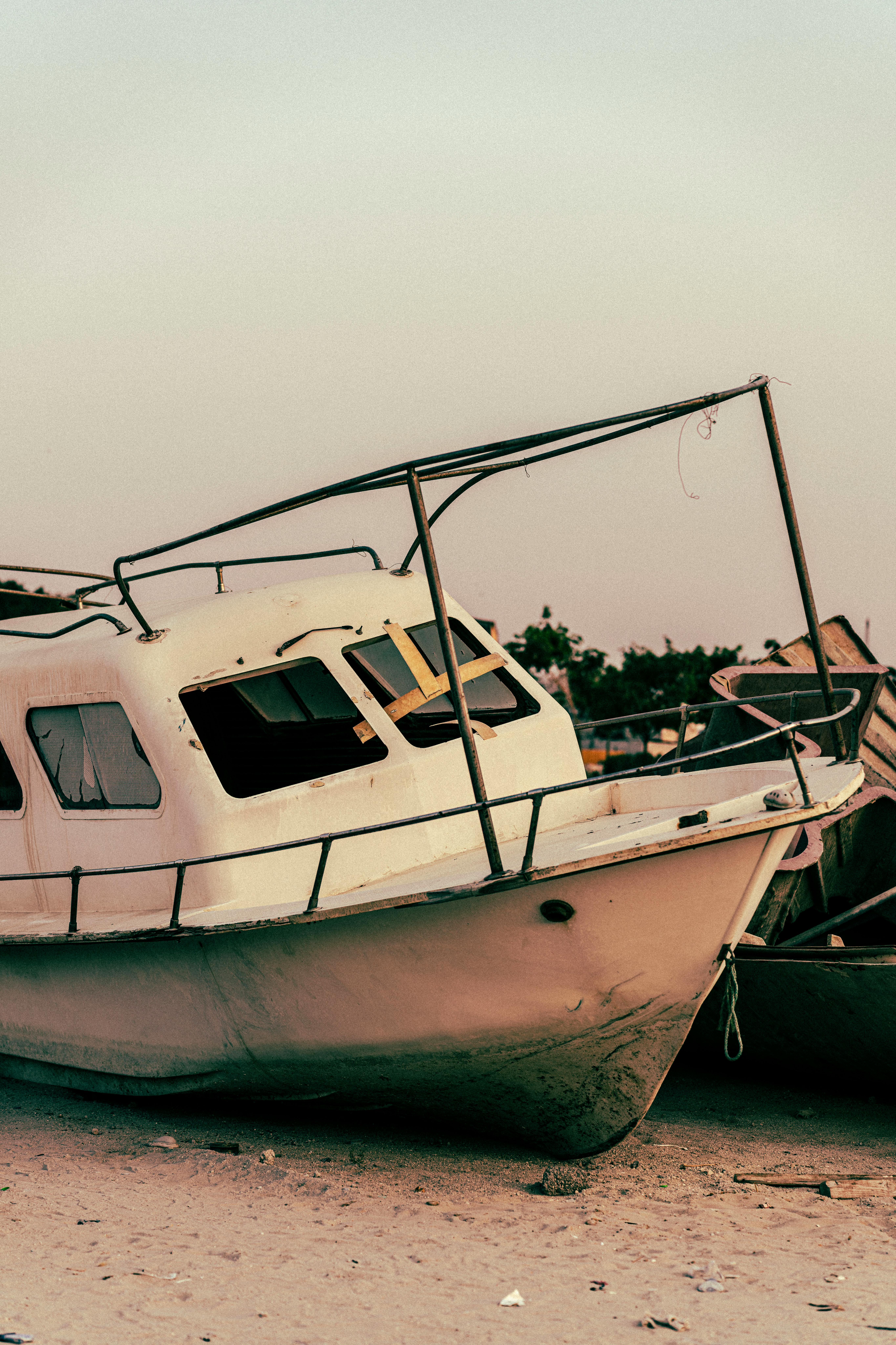 Broken Boats · Free Stock Photo