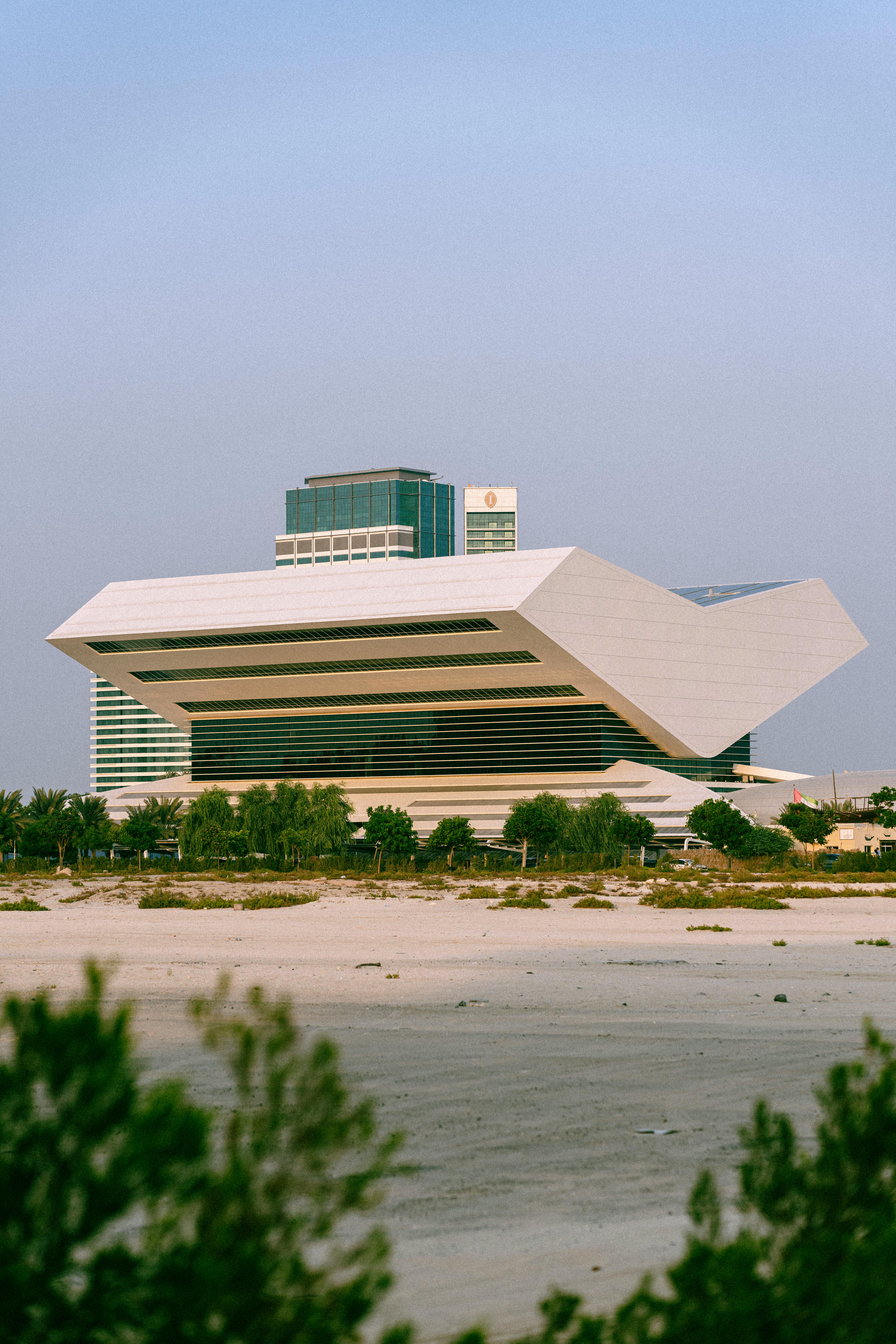 Mohammen bin Rashid Library in Dubai · Free Stock Photo