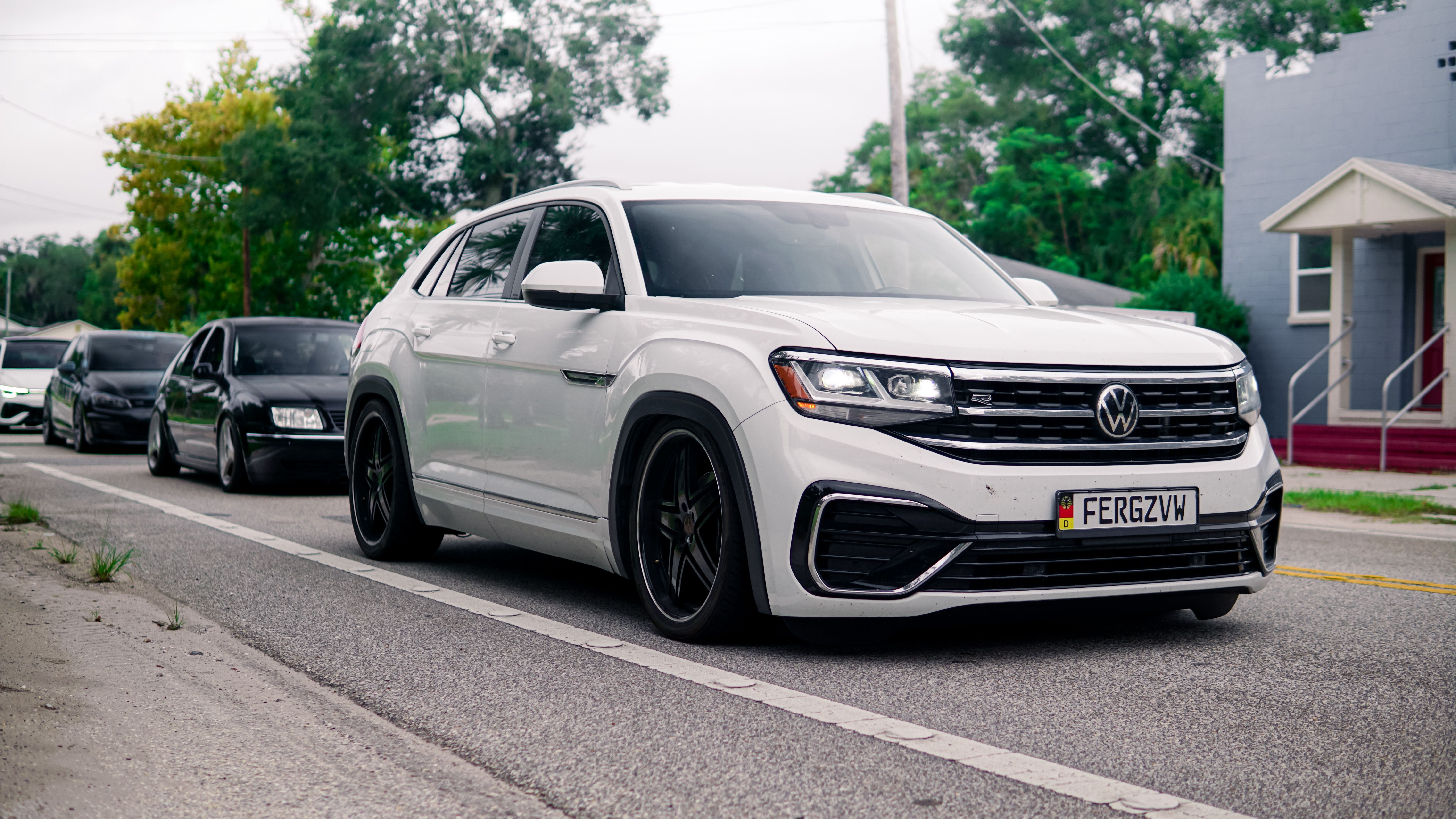 White Volkswagen Atlas Cross Sport · Free Stock Photo