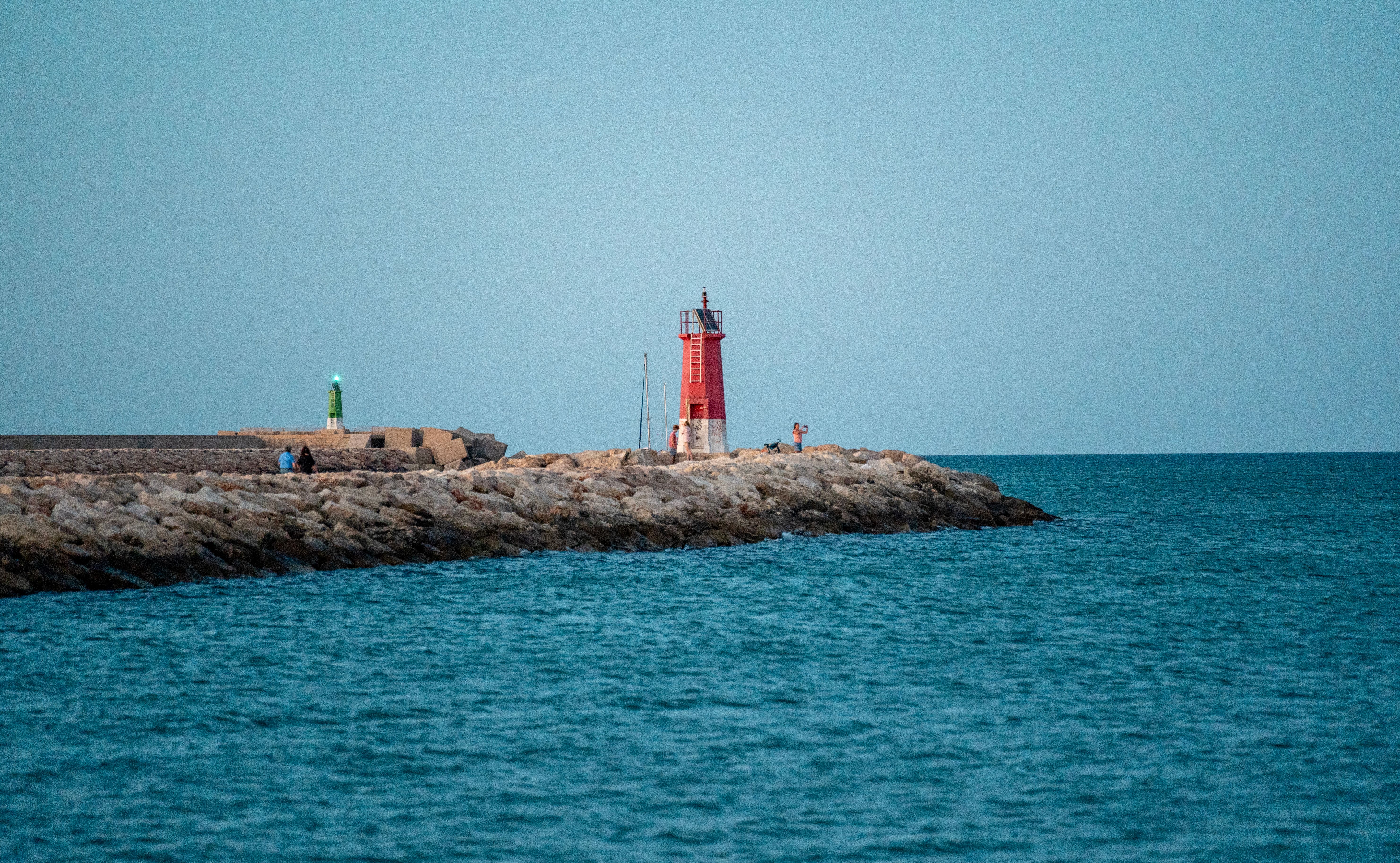 Lighthouse on Sea Coast · Free Stock Photo