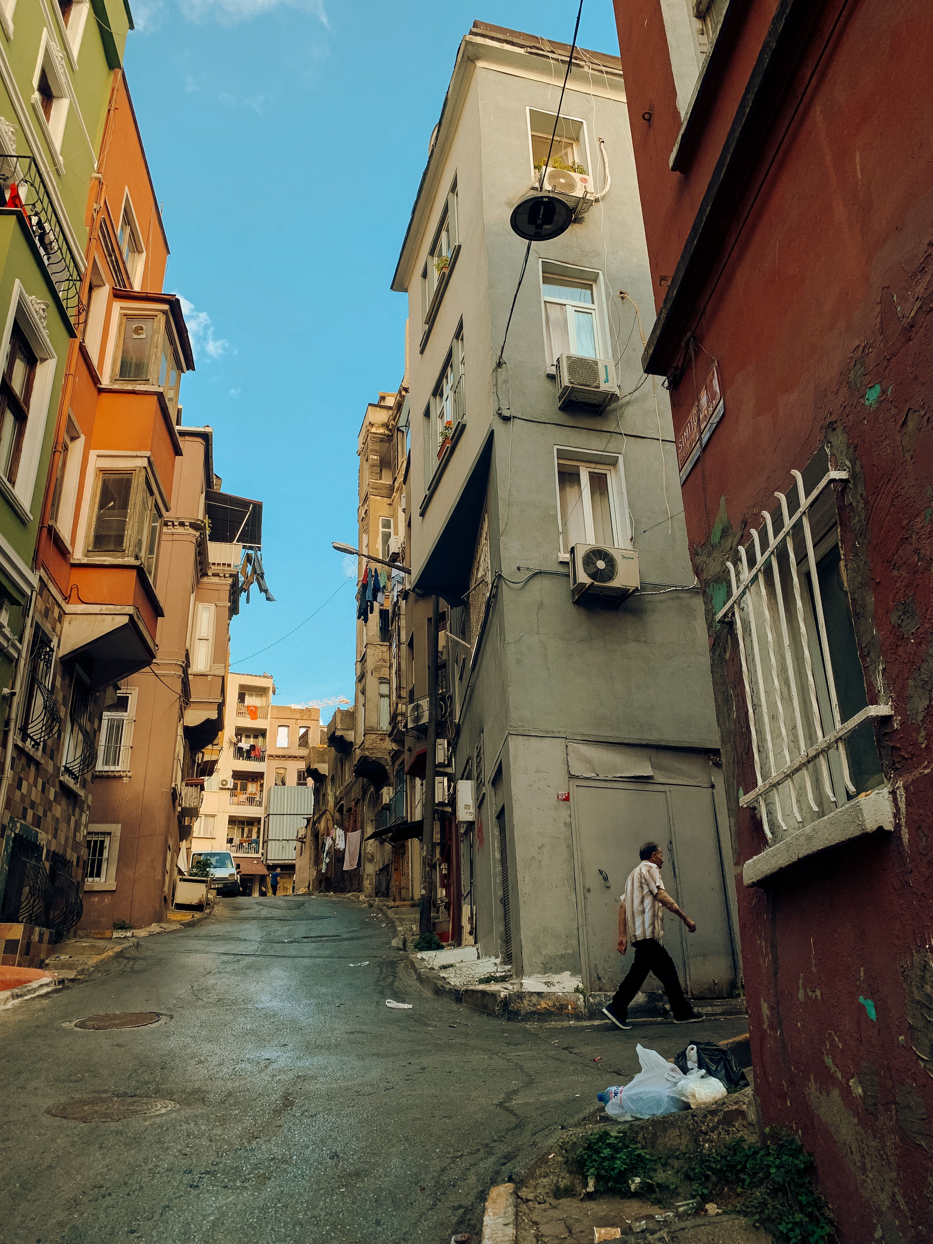 Street in Town in Turkey · Free Stock Photo