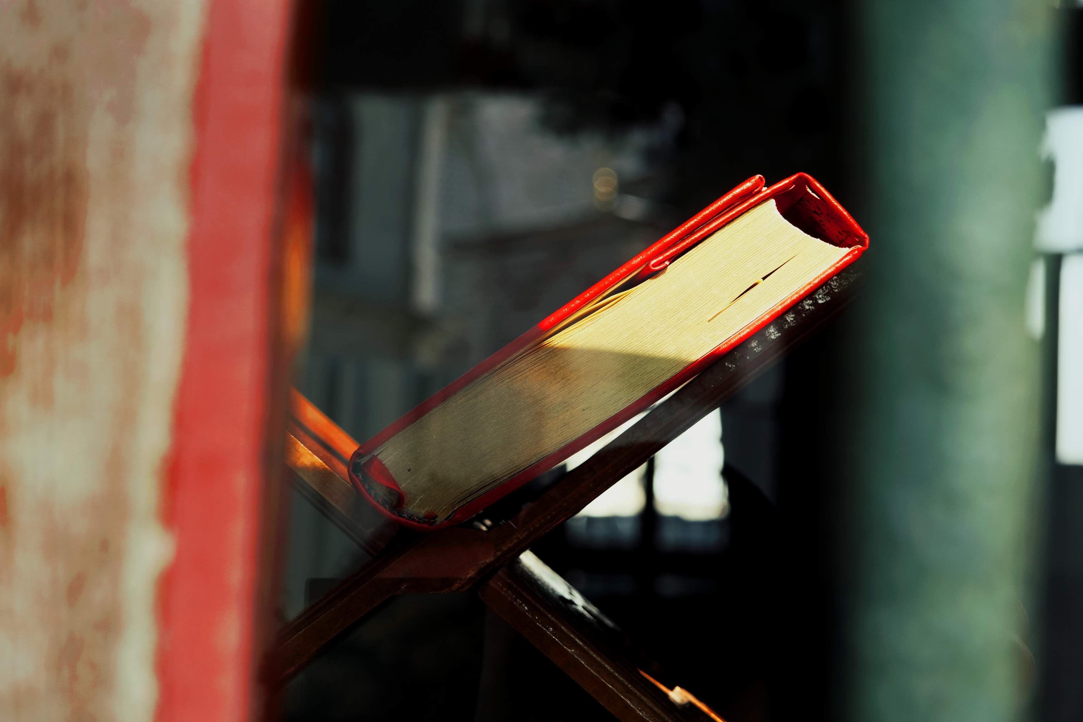 Closed Book Photos, Download The BEST Free Closed Book Stock Photos ...