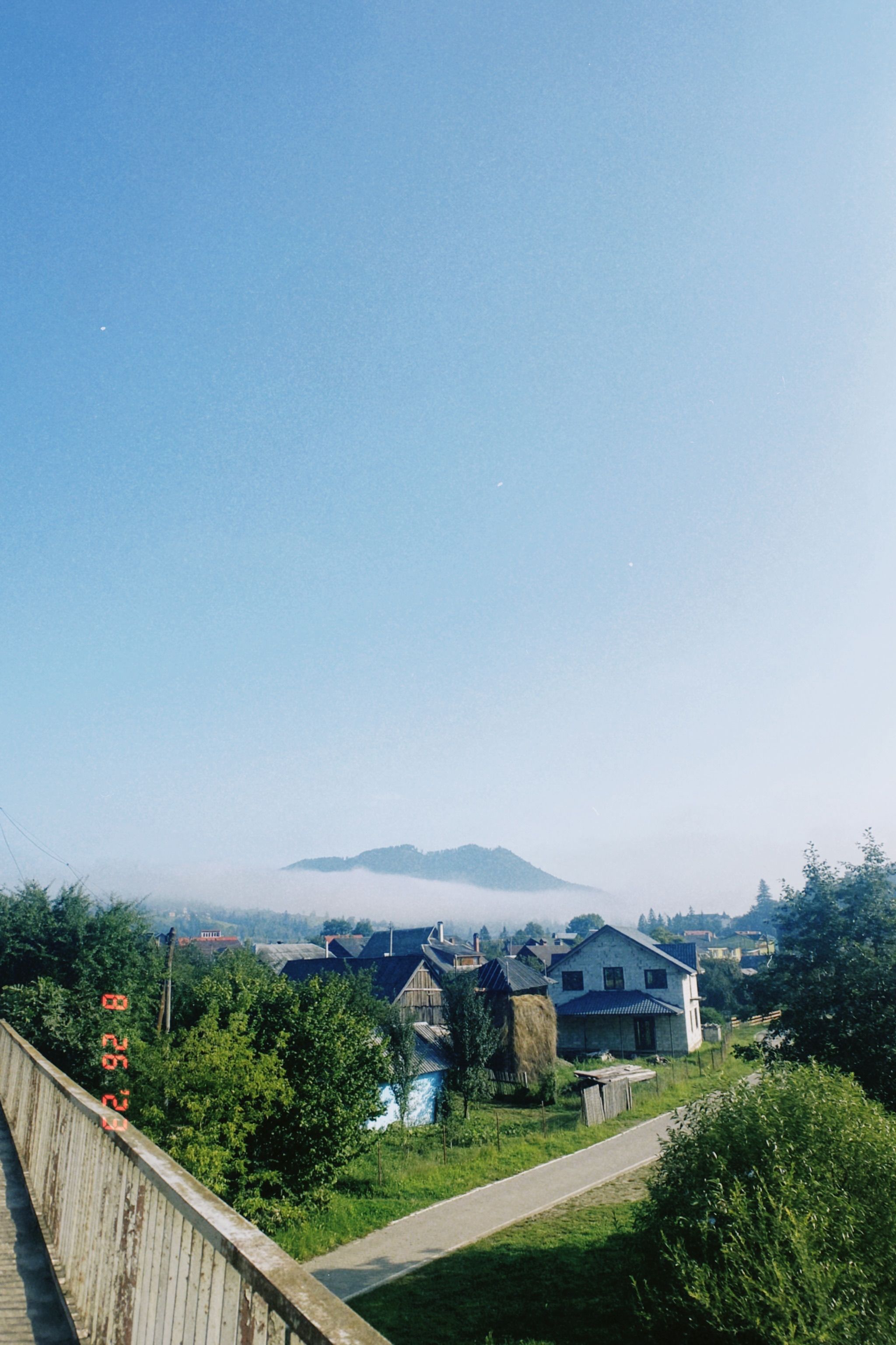 Clear Sky over Village · Free Stock Photo