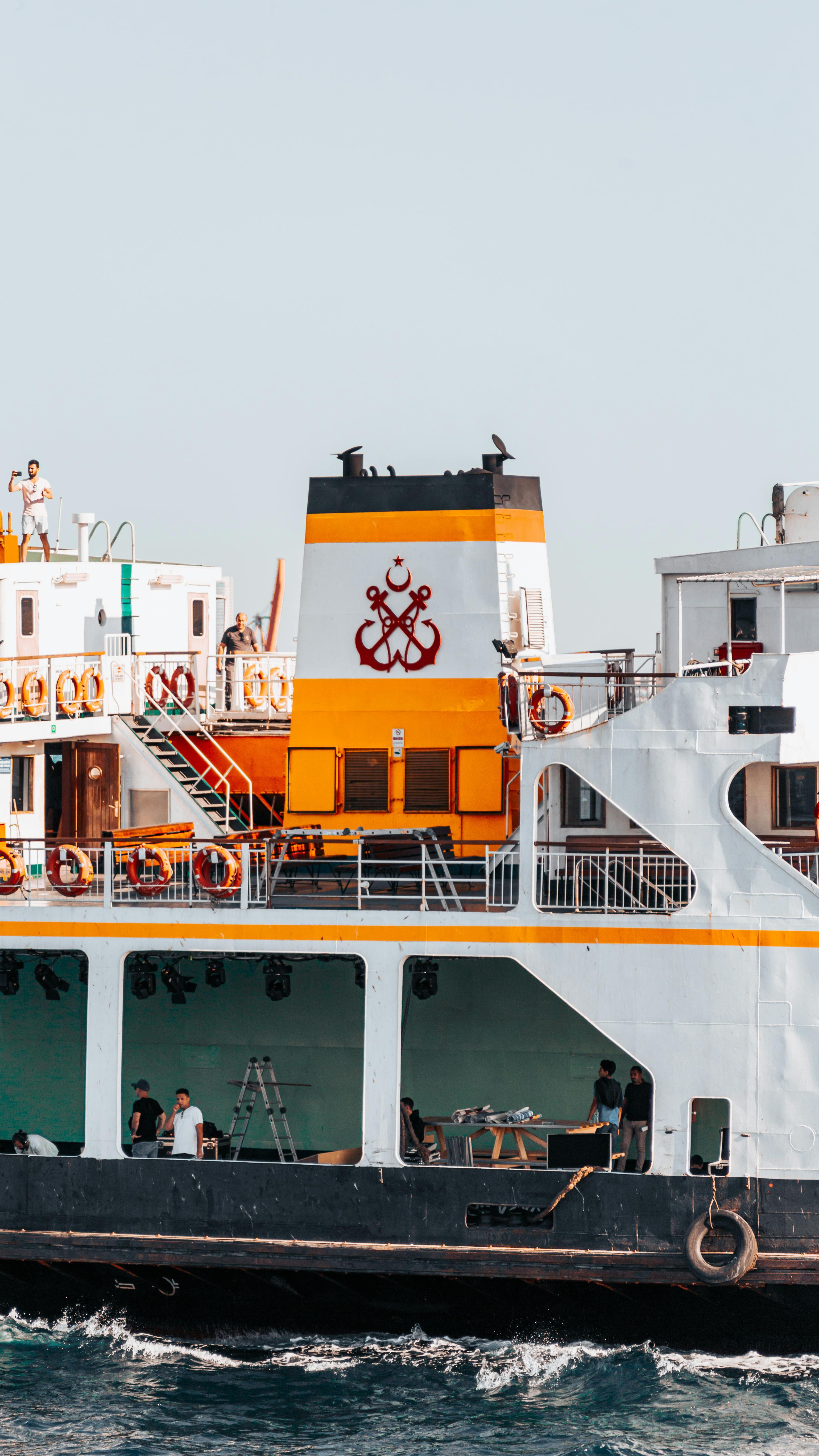 Vessel Roro Photos, Download The BEST Free Vessel Roro Stock Photos ...